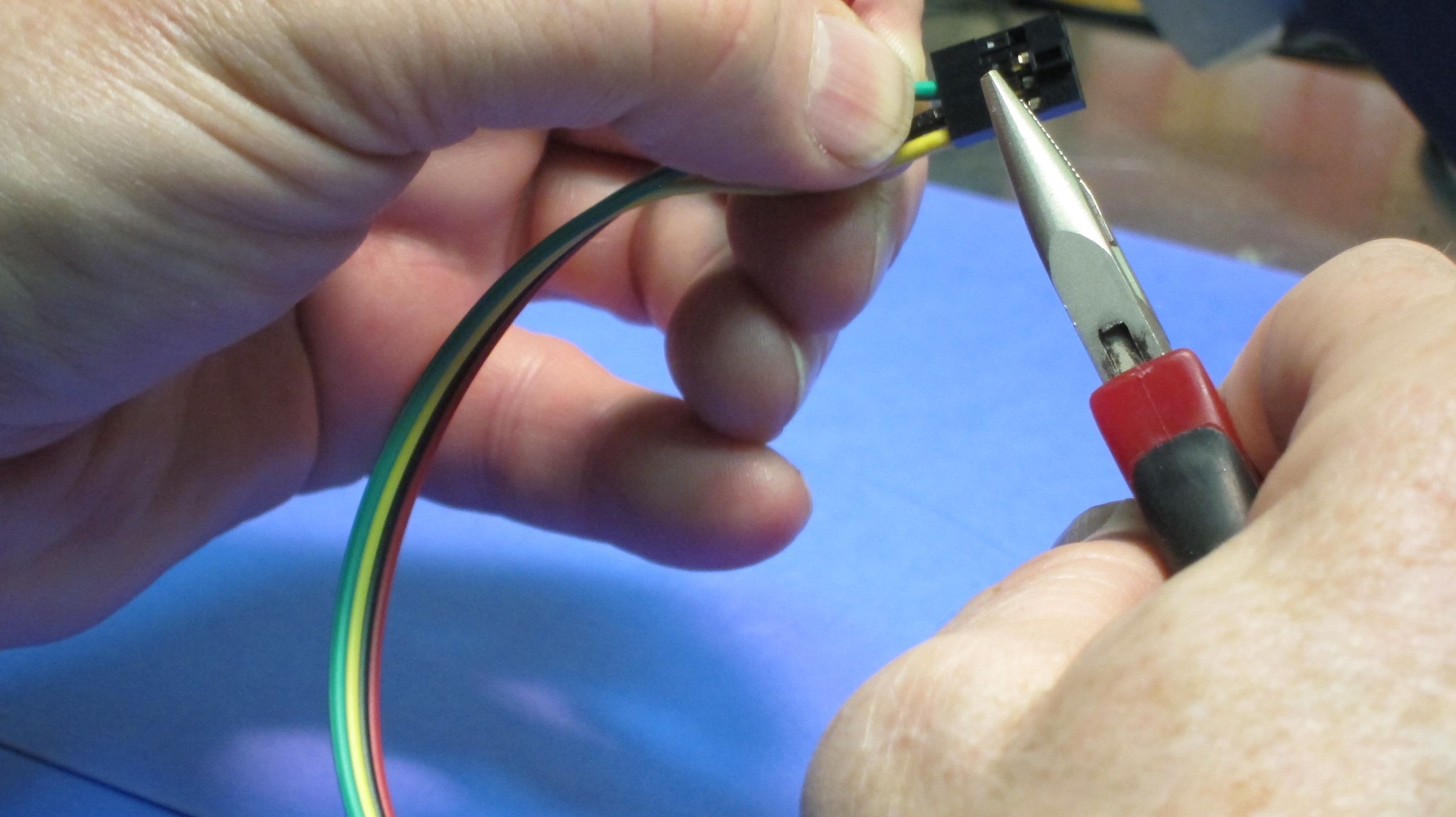 FTC - Encoder Cables for AndyMark NeveRest Motors : 9 Steps - Instructables