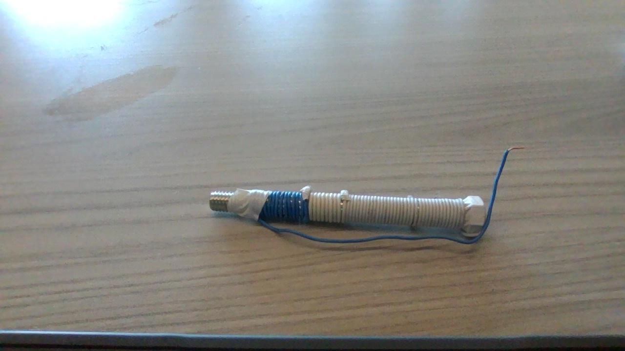 Make an Electromagnet : 7 Steps - Instructables