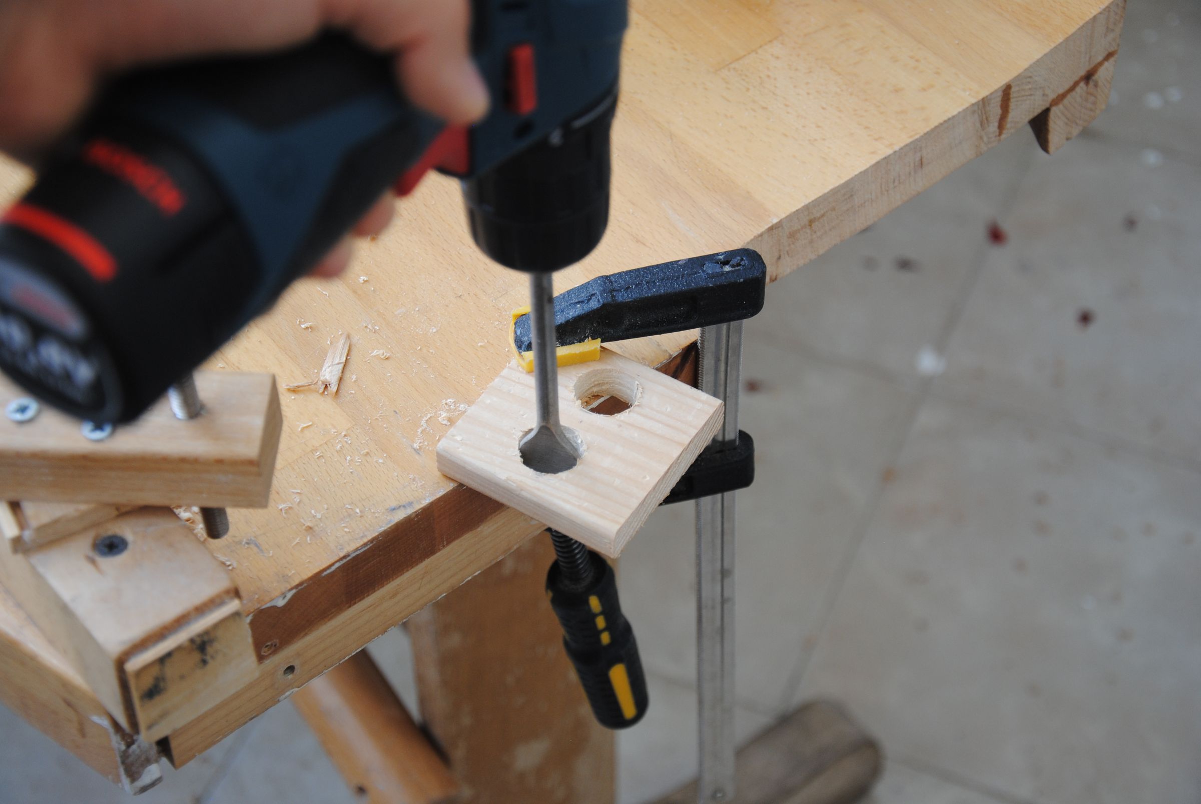 Impossible Screw in a Block of Wood : 8 Steps (with Pictures ...