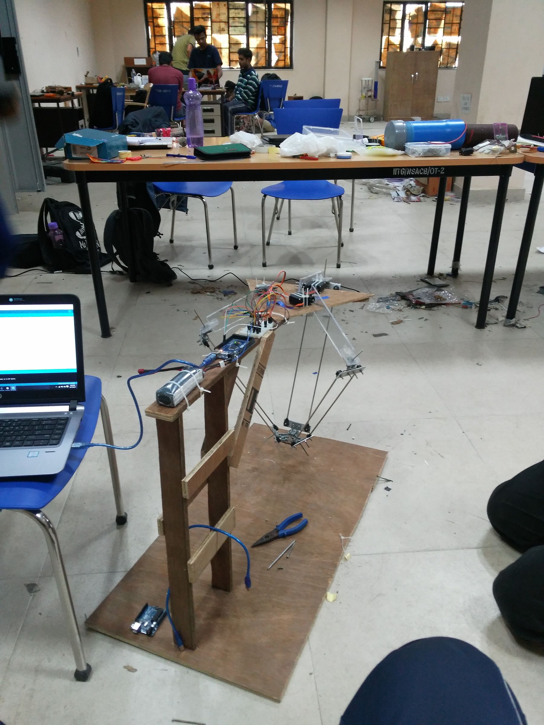 DELTABOT : 4 Steps - Instructables