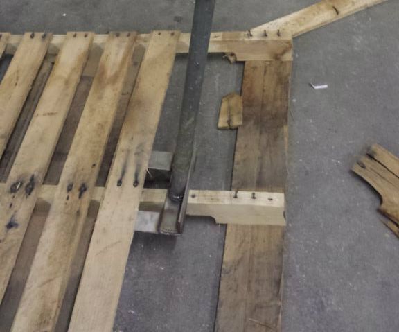 Pallet Destroyer : 4 Steps - Instructables