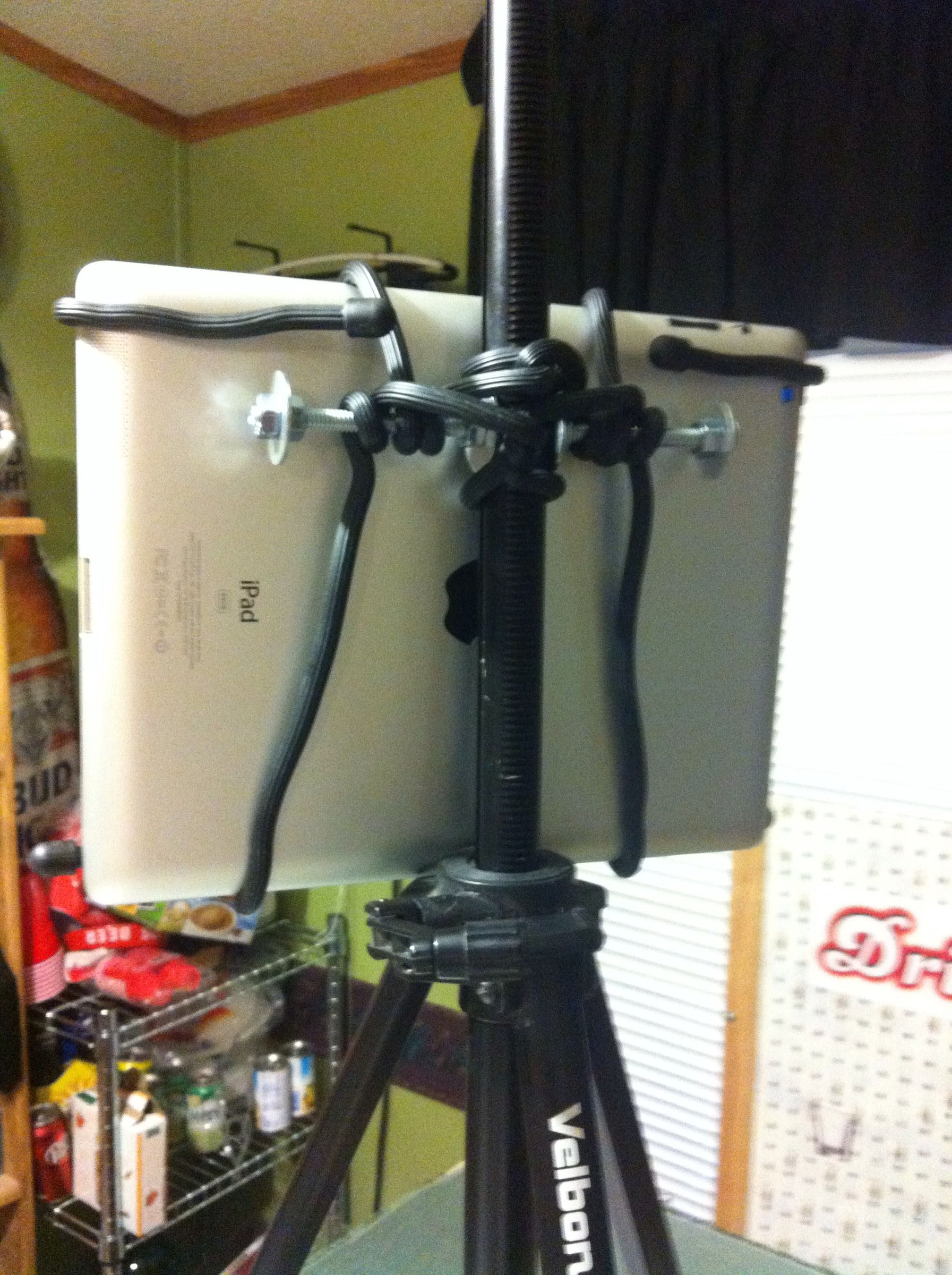 Fast and Easy IPad Stand : 7 Steps - Instructables