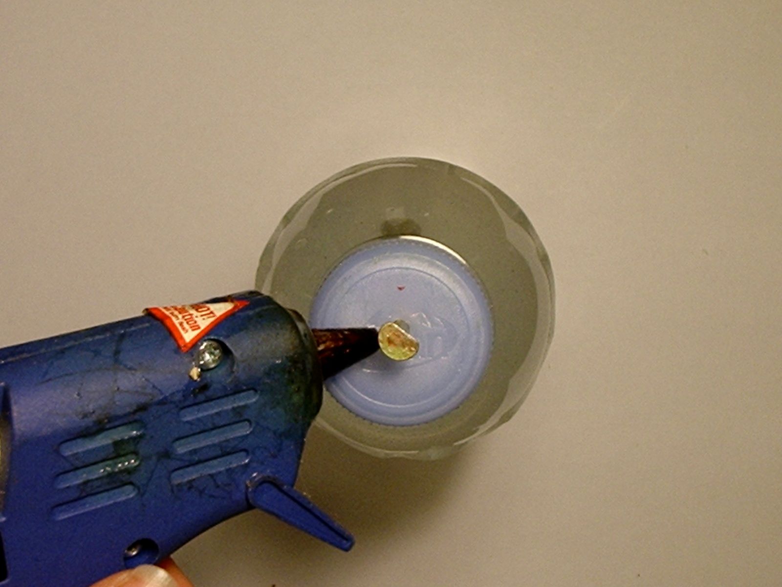 Make a Water Bottle Capacitor : 11 Steps - Instructables