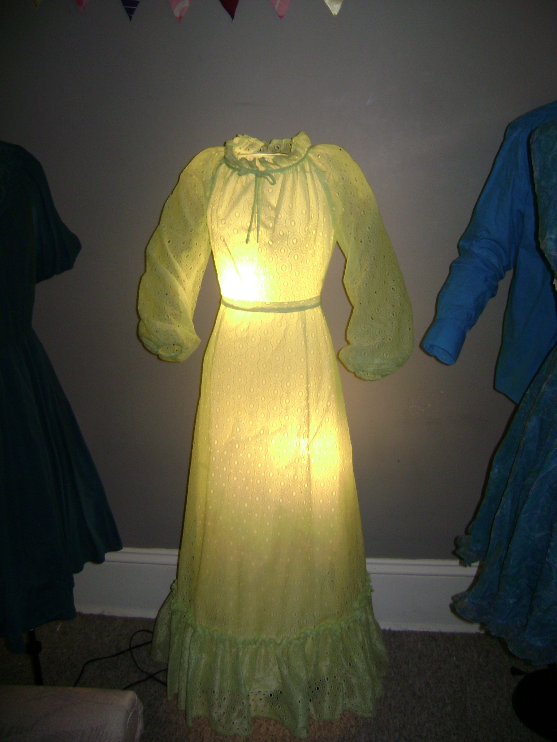 Vintage Clothing Lamps : 5 Steps (with Pictures) - Instructables