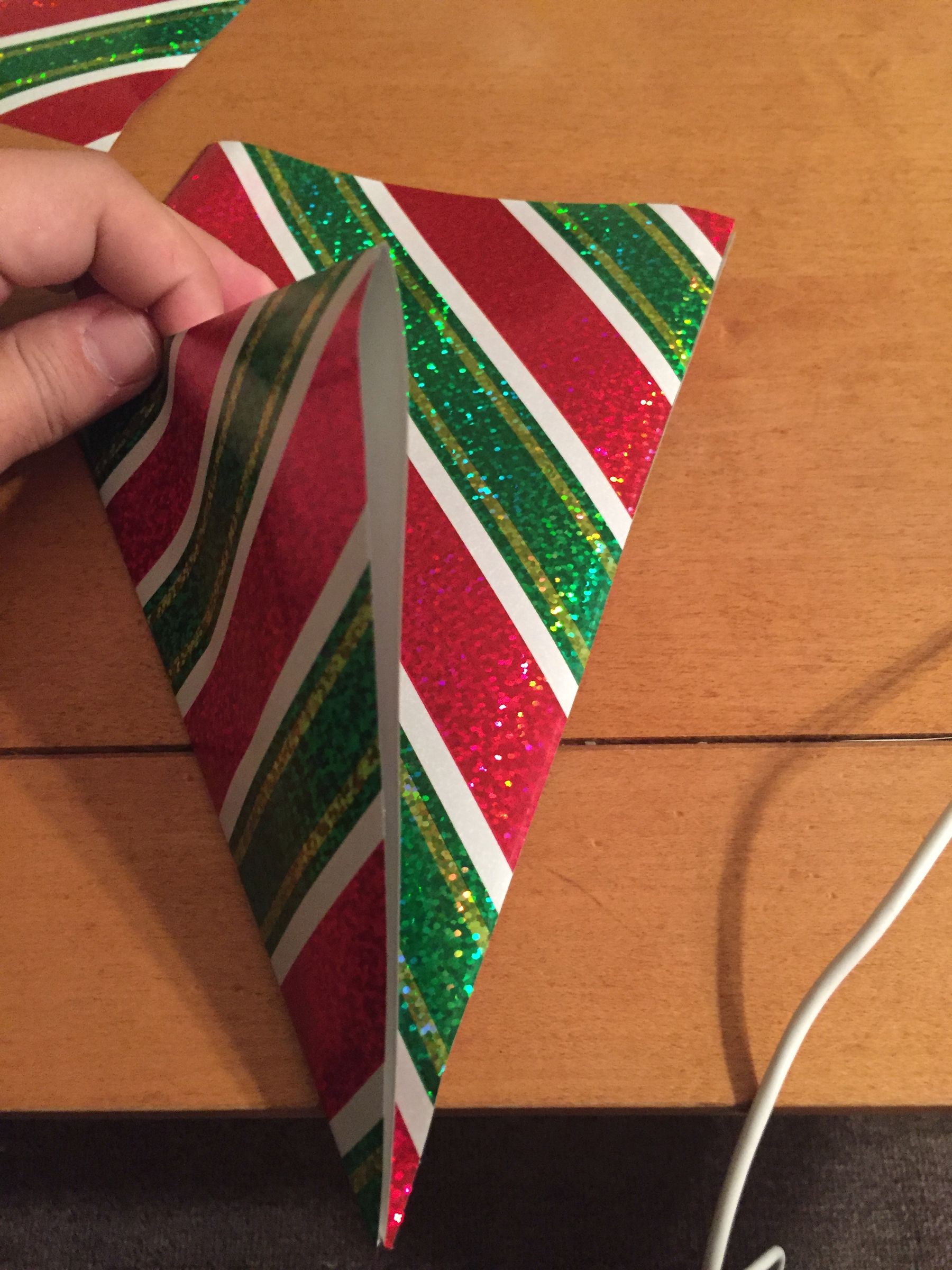 Three Dimensional Paper Snowflakes : 21 Steps (with Pictures ...