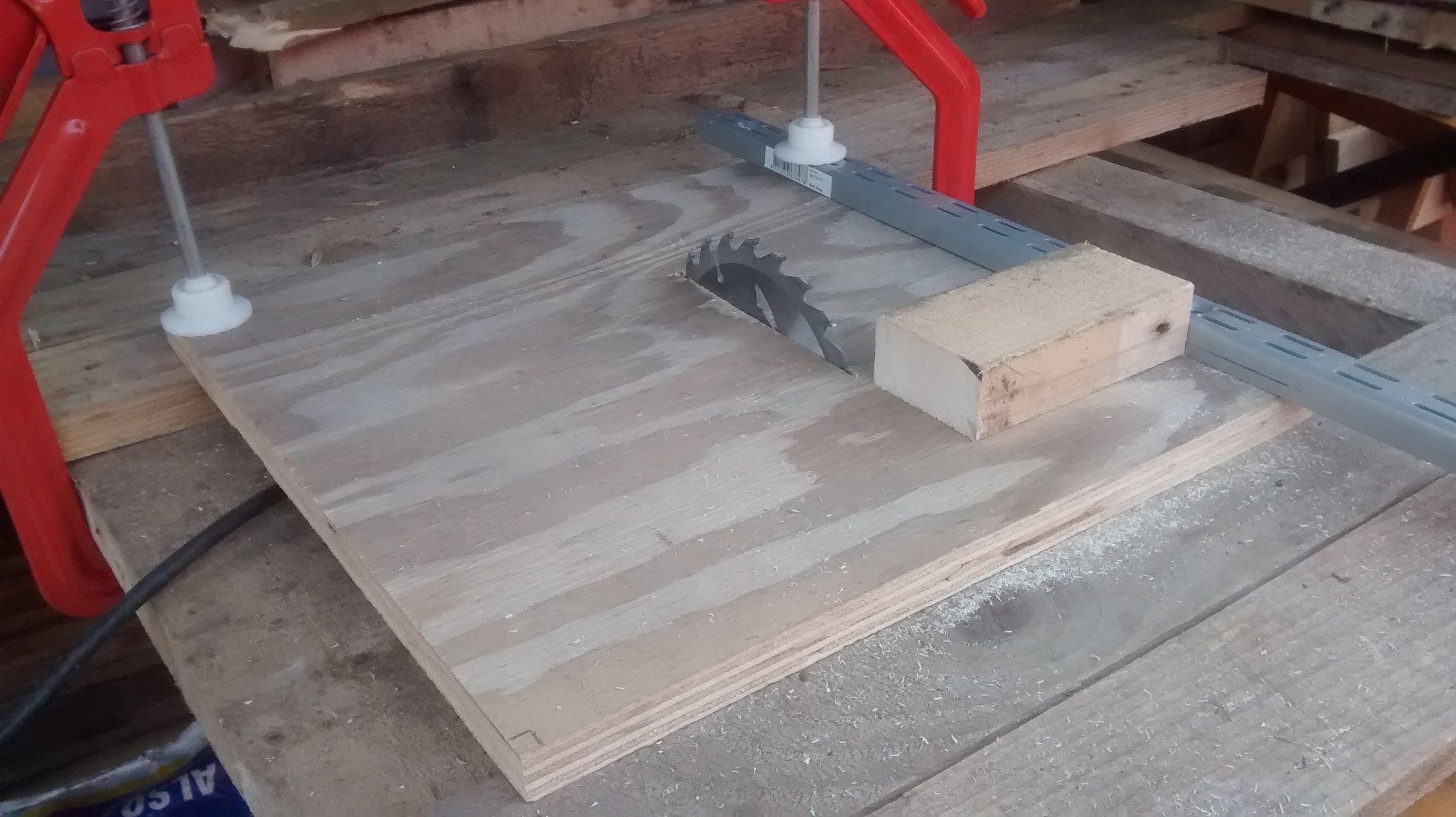 Table Saw (Circular Saw Mount) : 6 Steps (with Pictures) - Instructables