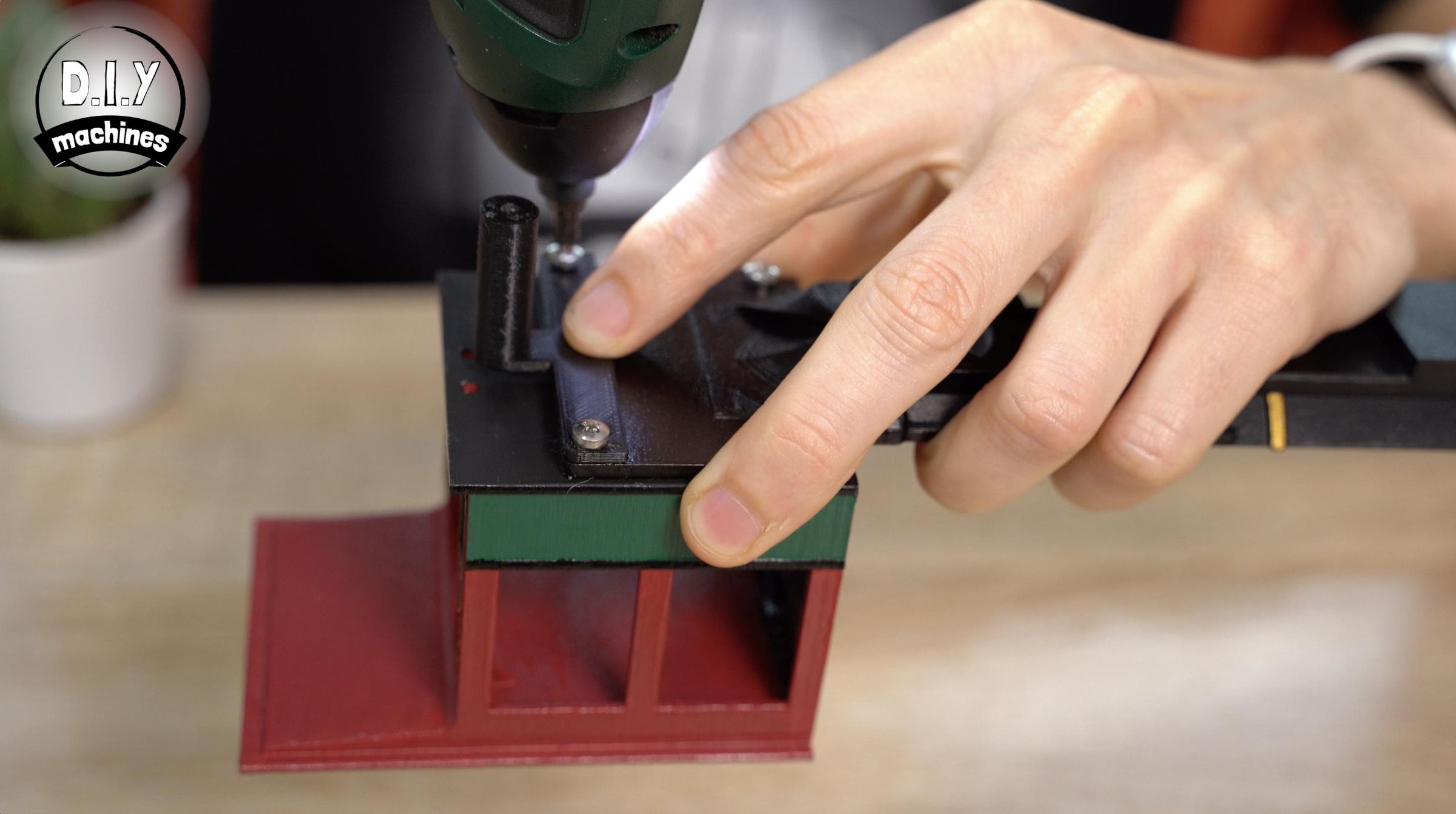 3D PRINT a STEAM TRAIN 🚂 With Live Camera Streaming and Wifi Controls ...
