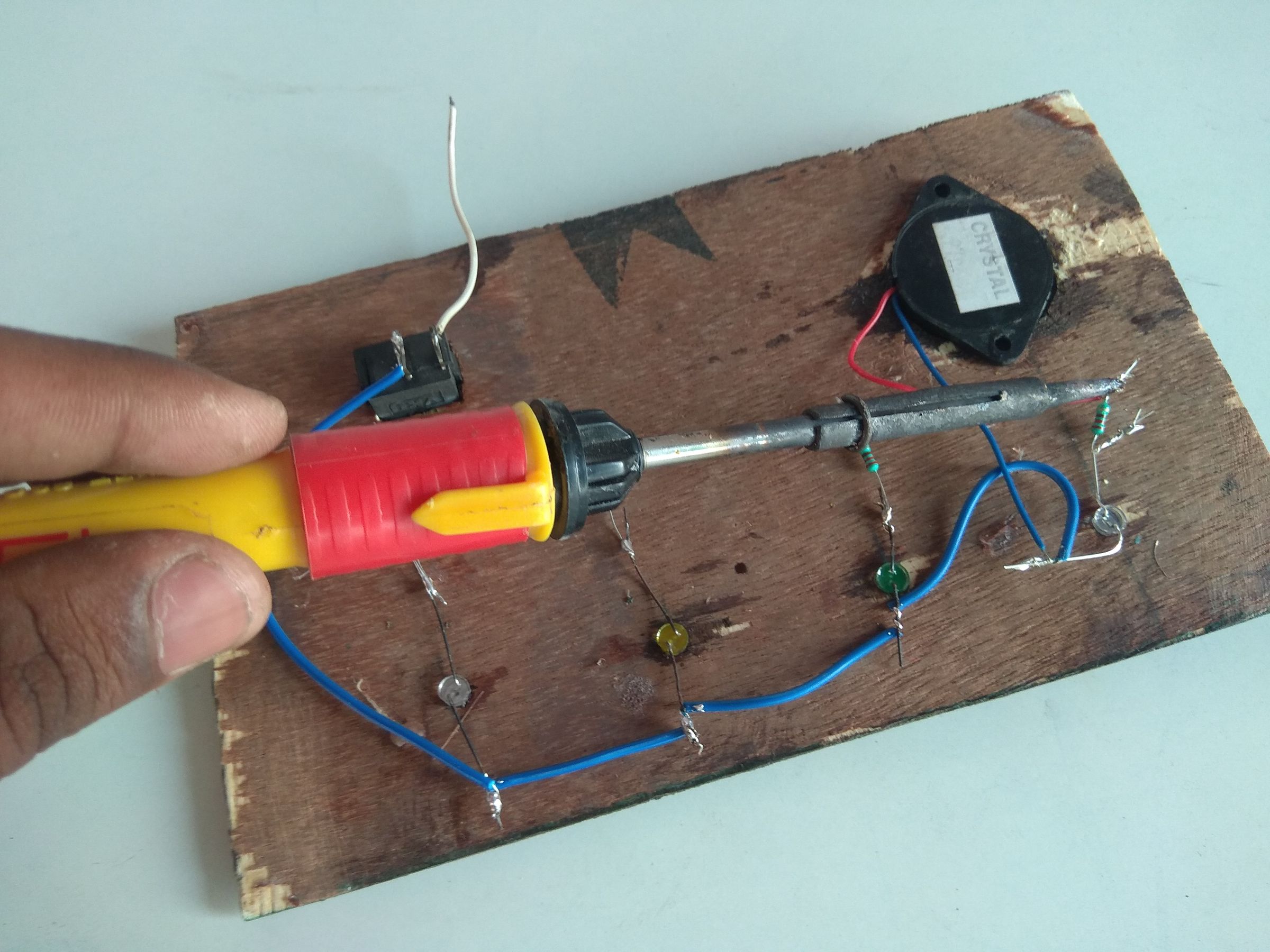 LED Water Level Indicator : 4 Steps - Instructables