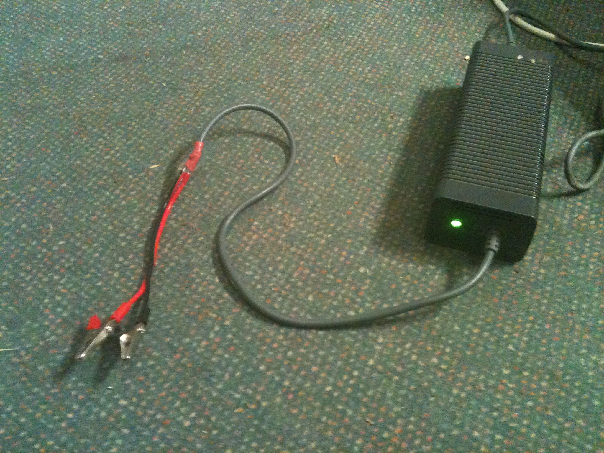 How to Turn an X-Box 360 PSU Into a 12v Lab PSU : 7 Steps - Instructables