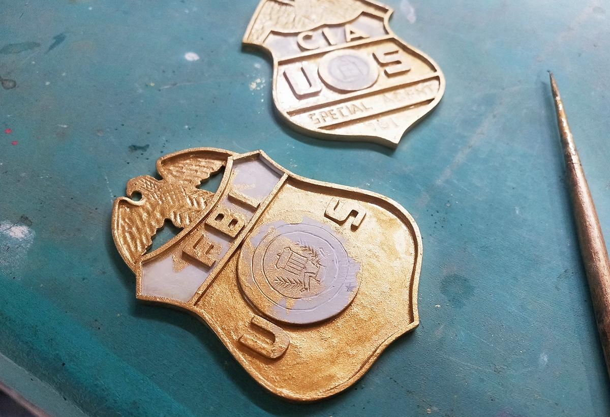 FBI - CIA Badges : 15 Steps (with Pictures) - Instructables