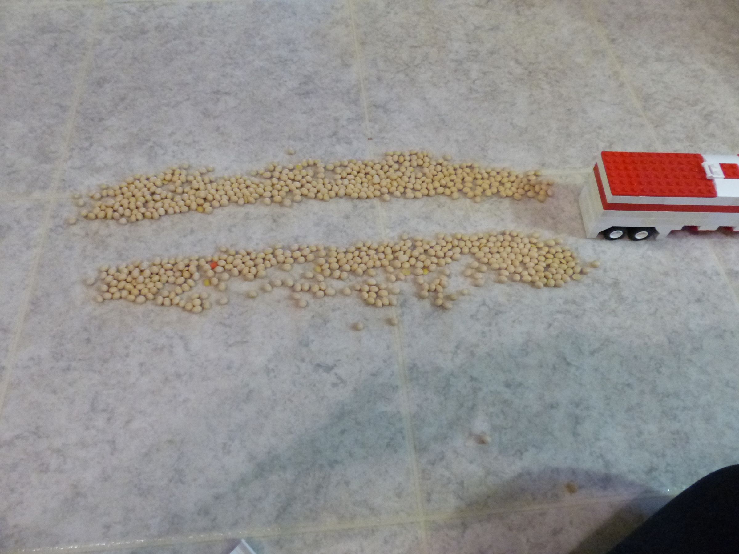 LEGO Semi, Grain Trailers, and Bin : 7 Steps (with Pictures ...