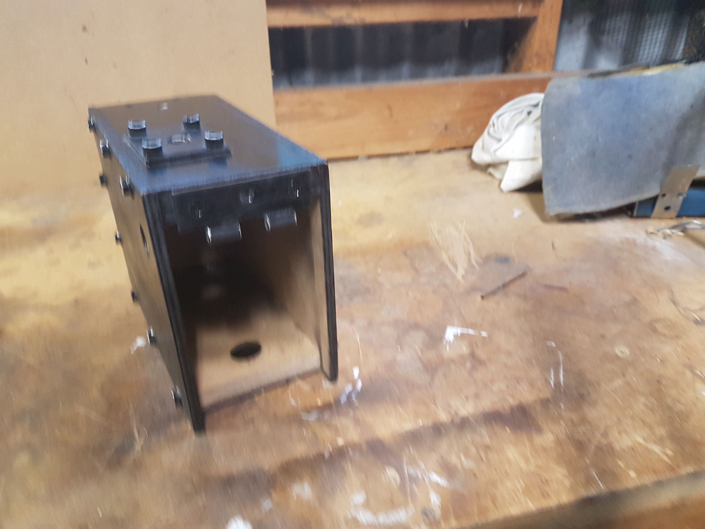 Zombie Apocalypse Electric Lantern : 6 Steps (with Pictures ...