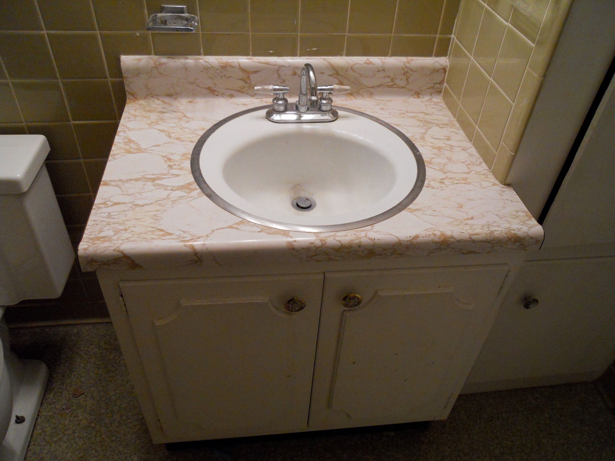 Removing a Sink and Vanity; Home Improvement : 5 Steps - Instructables