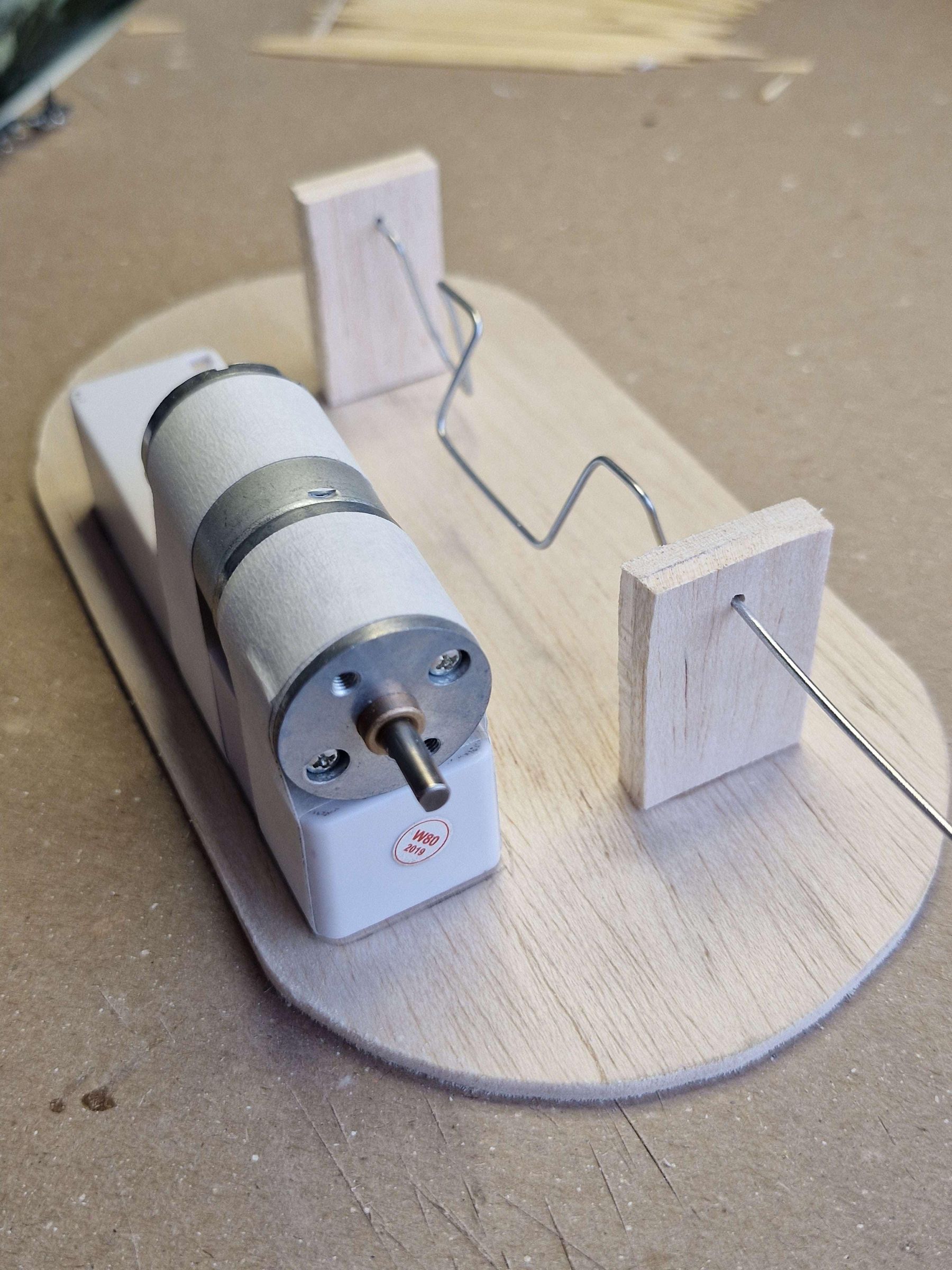 Crafting a Moving Bird Sculpture From Wooden Sticks and Balsa Wood : 23 ...