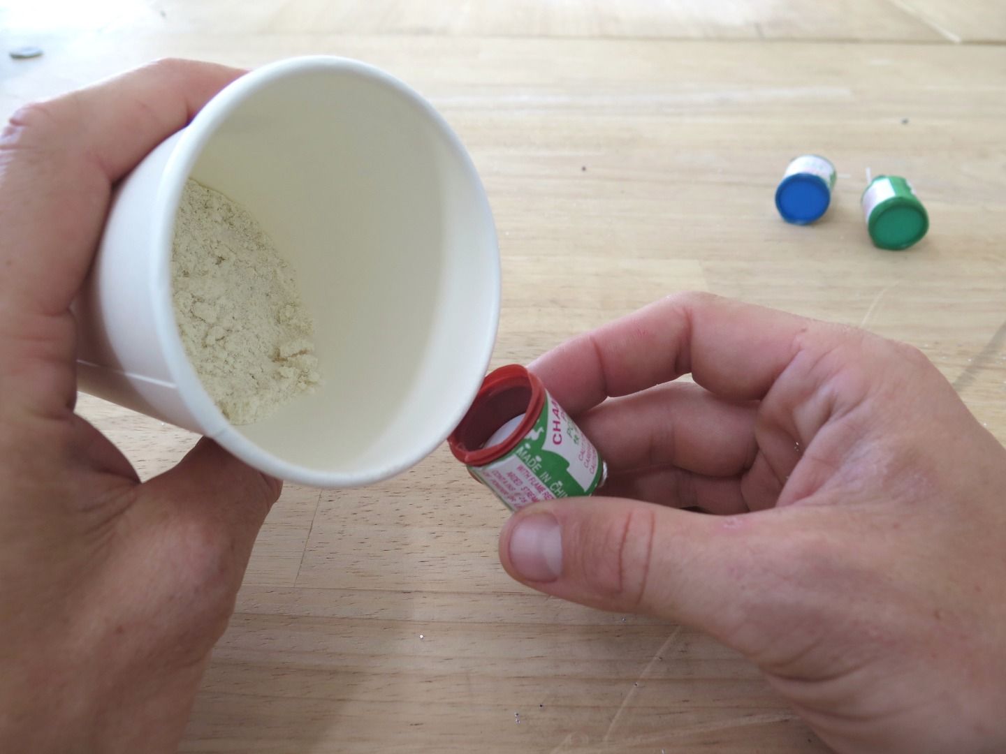 Glitter Roulette With Party Poppers : 7 Steps (with Pictures ...
