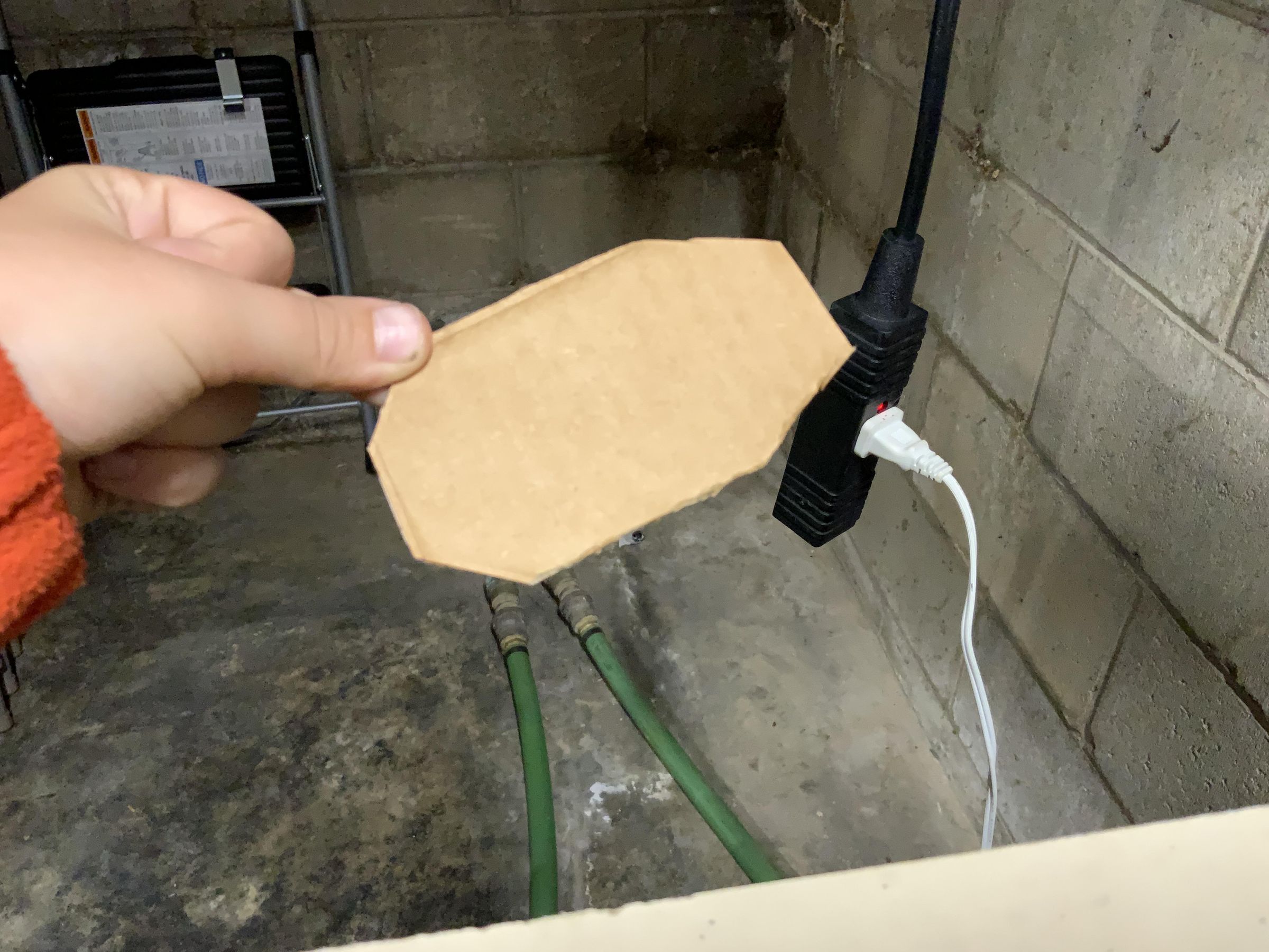 Apocalypse Spiderman Web Shooter. Household Items : 7 Steps - Instructables