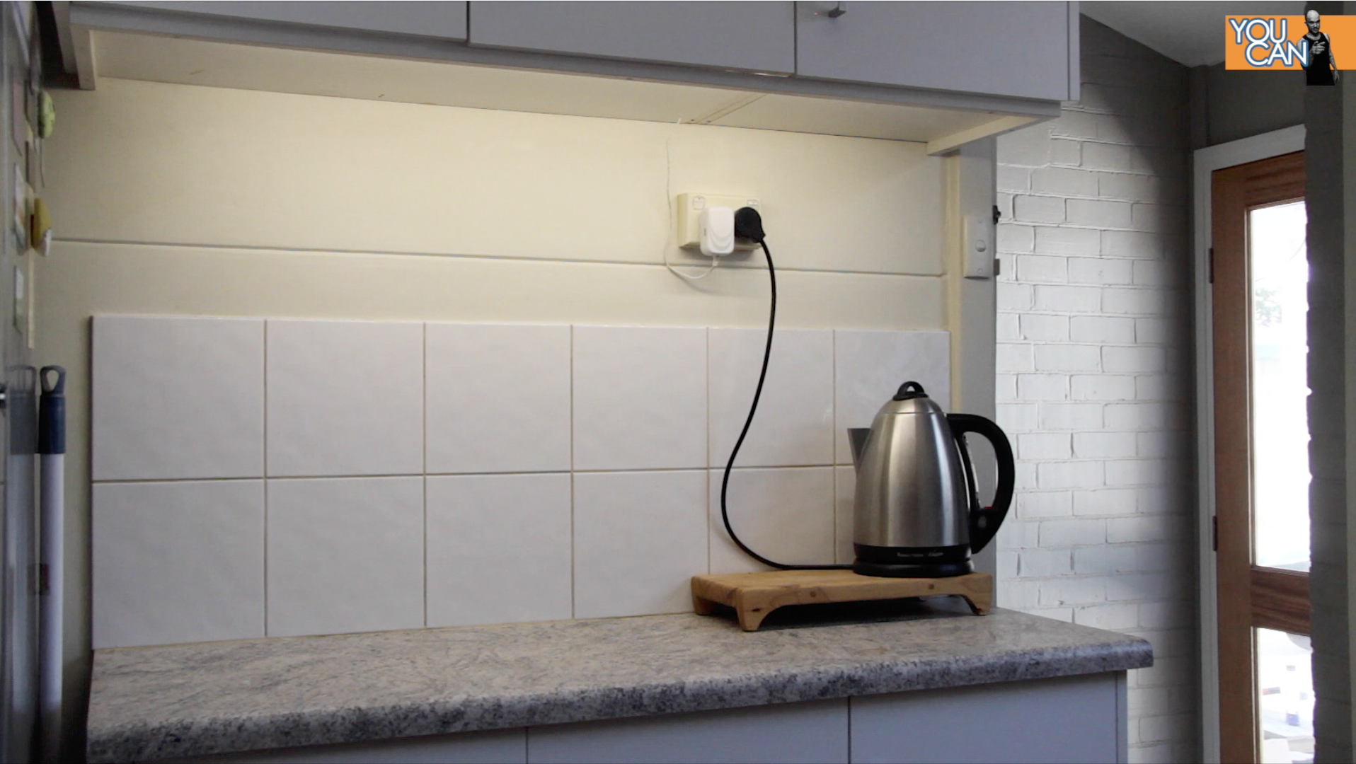 How to Install LED Cabinet Lighting : 5 Steps (with Pictures ...