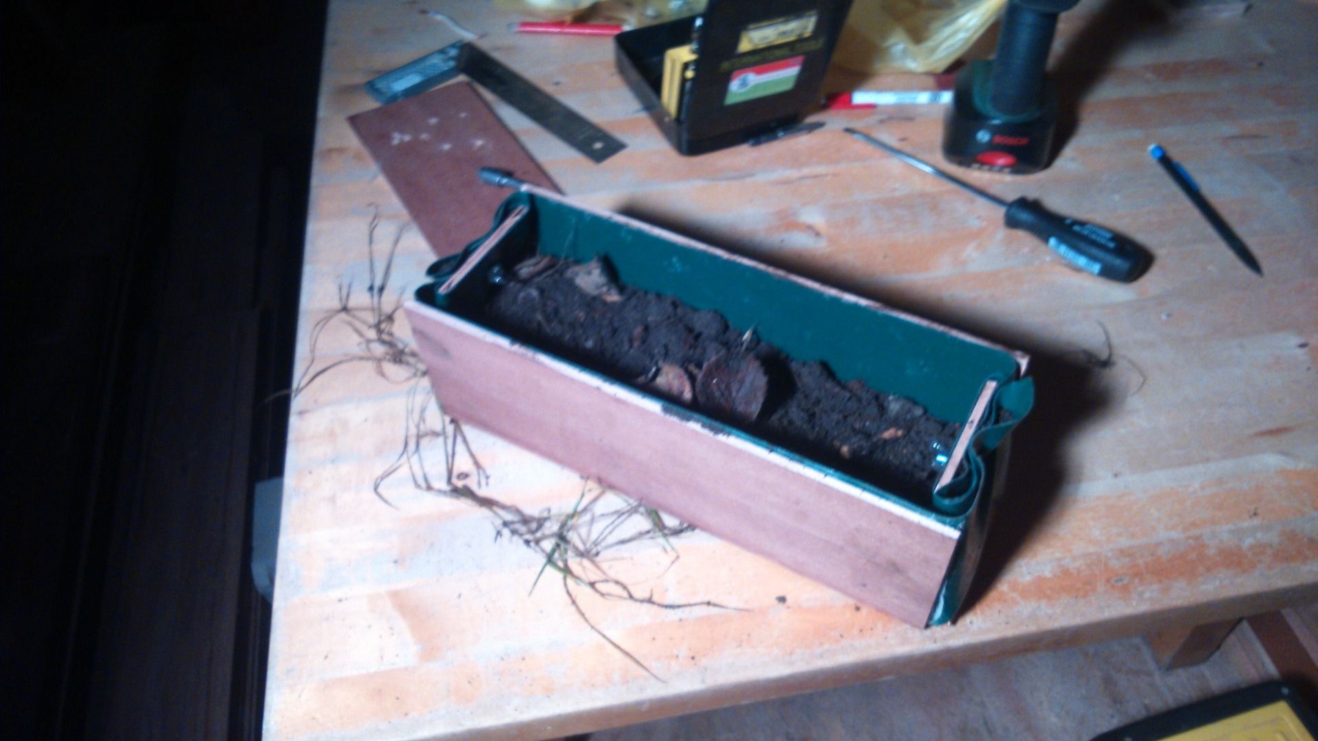 Flat Pack: Flower Box : 6 Steps - Instructables