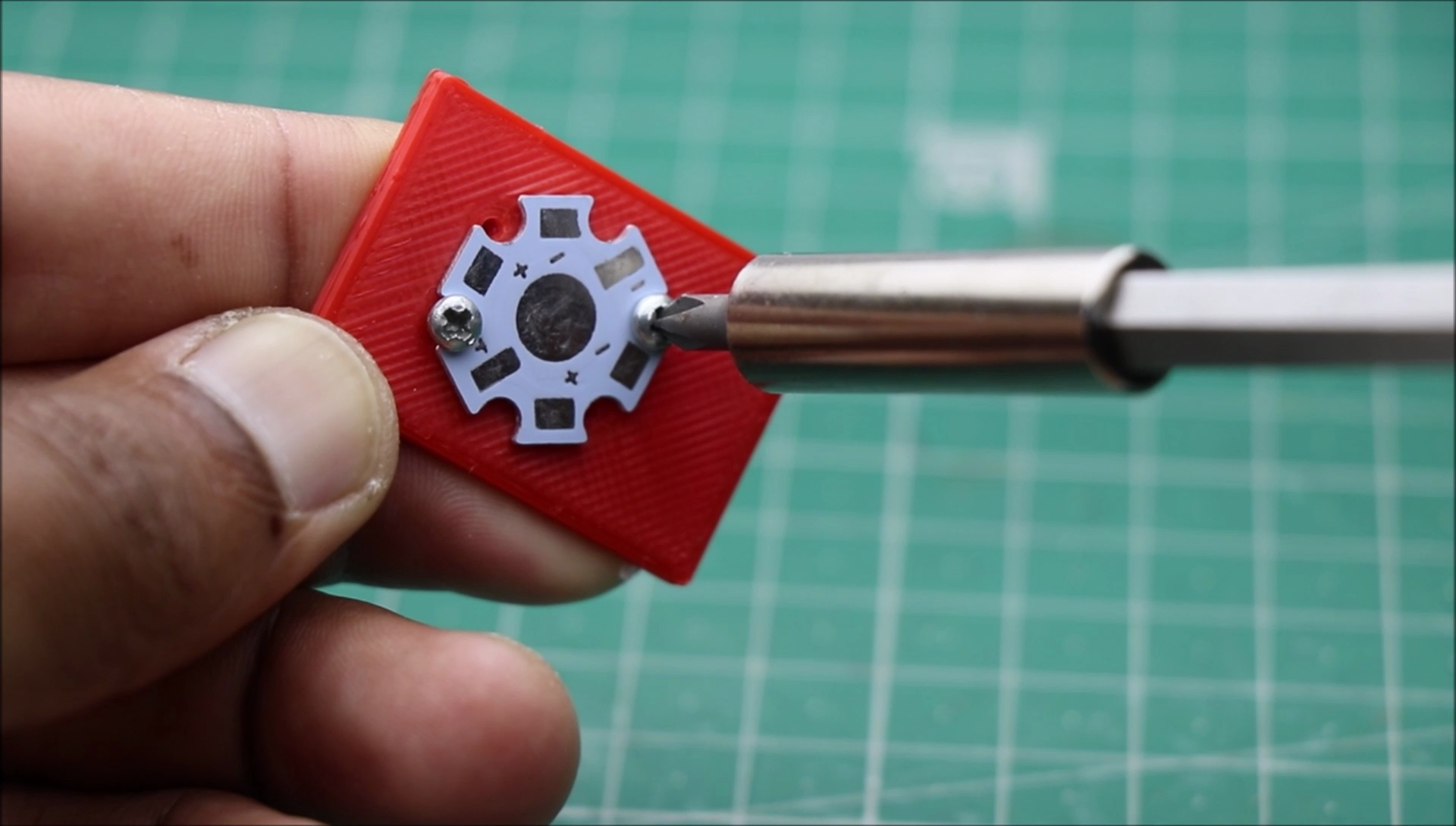 How to Make Mini Rechargeable Powerful LED Light : 8 Steps (with ...