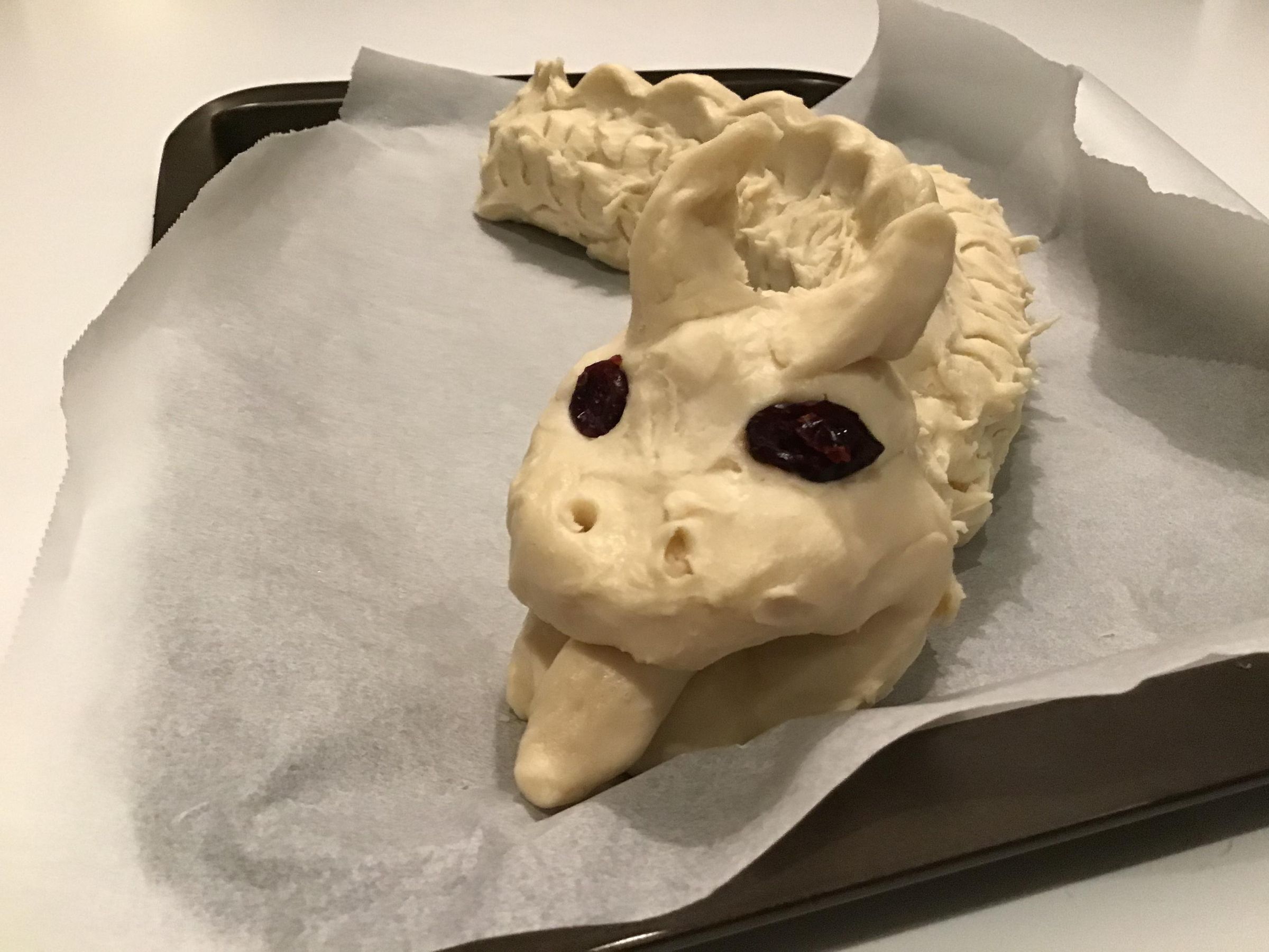 Bread Dragon : 6 Steps - Instructables