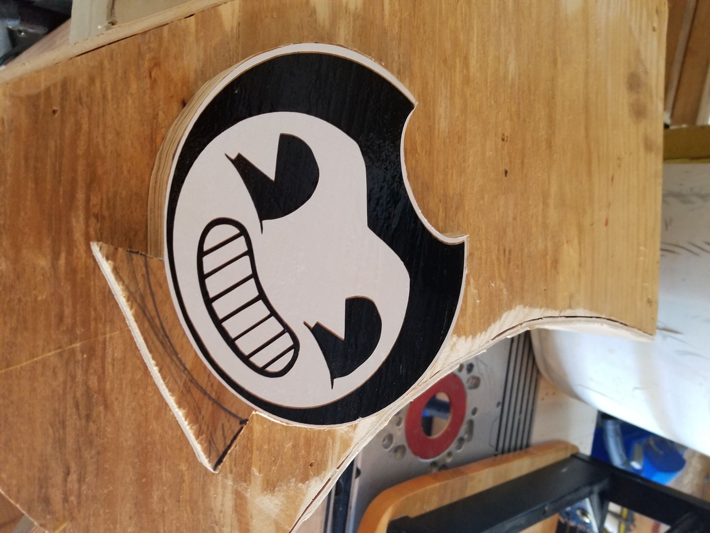 Bendy Clock : 12 Steps (with Pictures) - Instructables