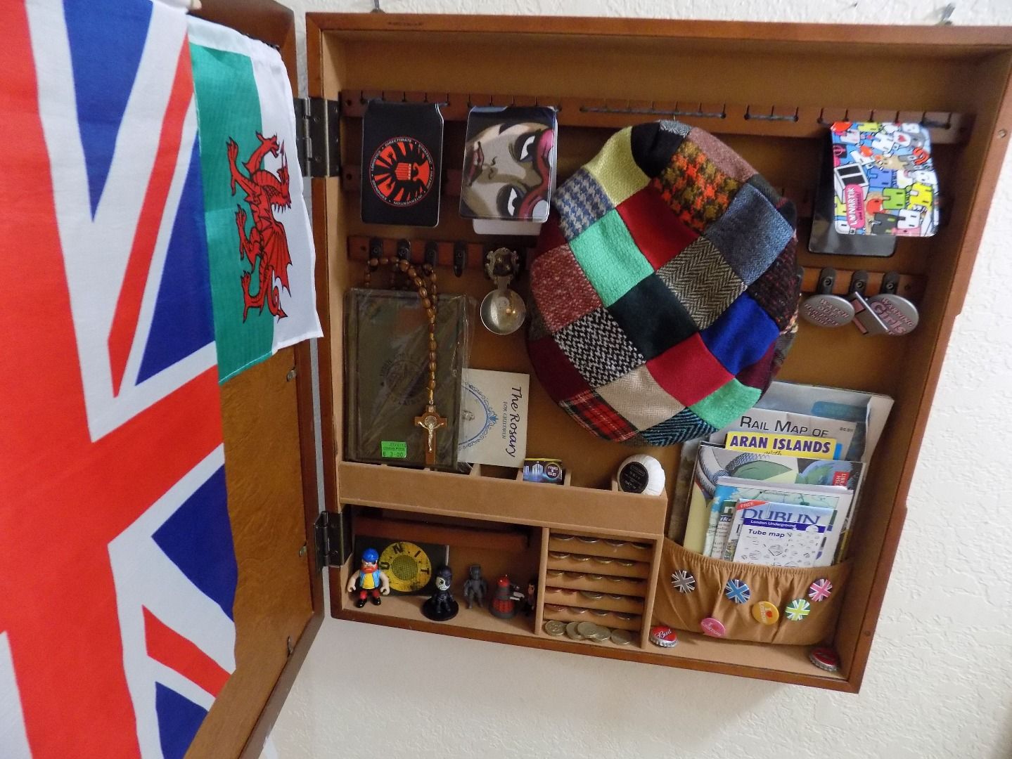 Travel Souvenir Display : 13 Steps (with Pictures) - Instructables