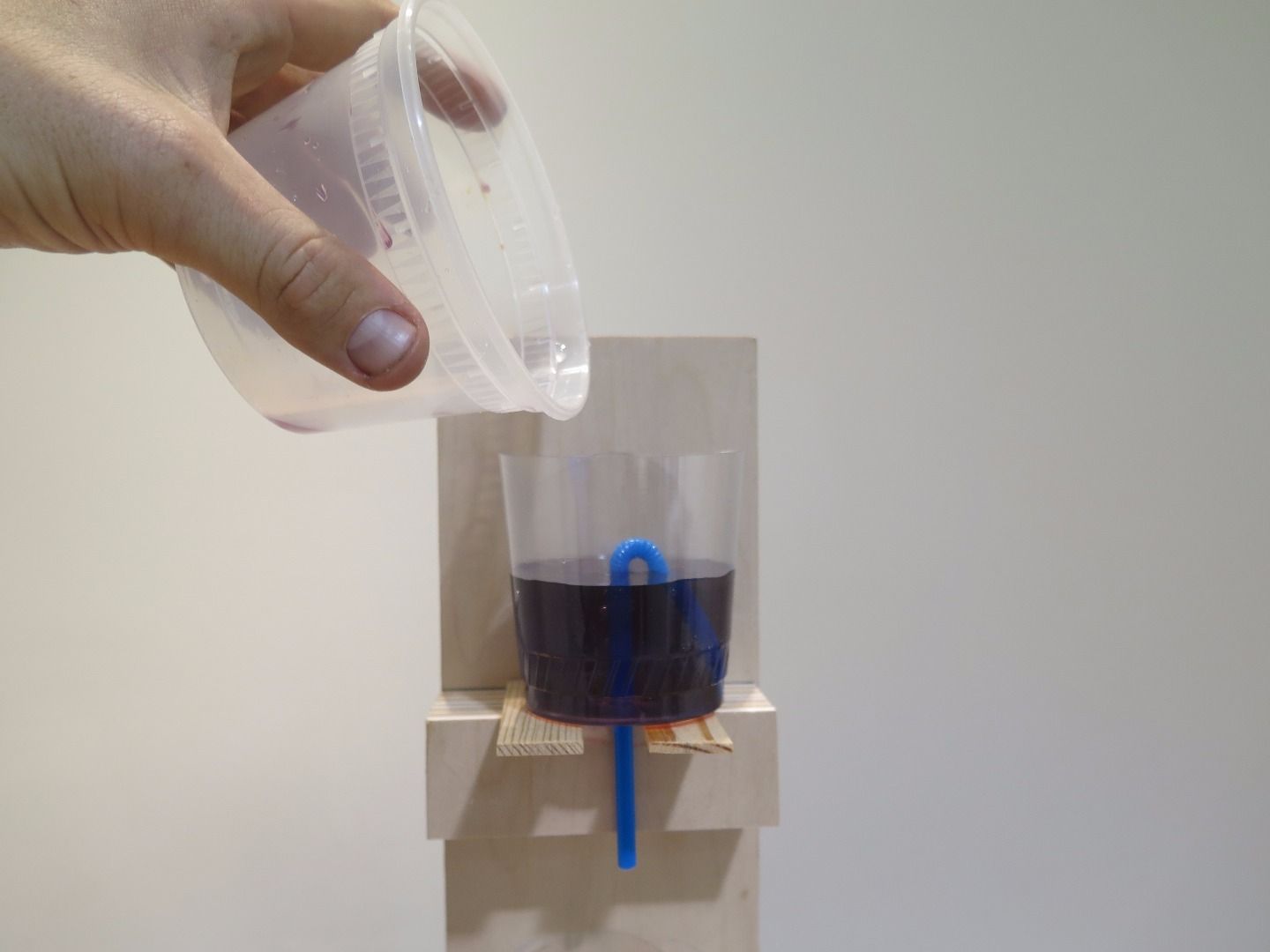 Siphon Chain Reaction : 7 Steps (with Pictures) - Instructables