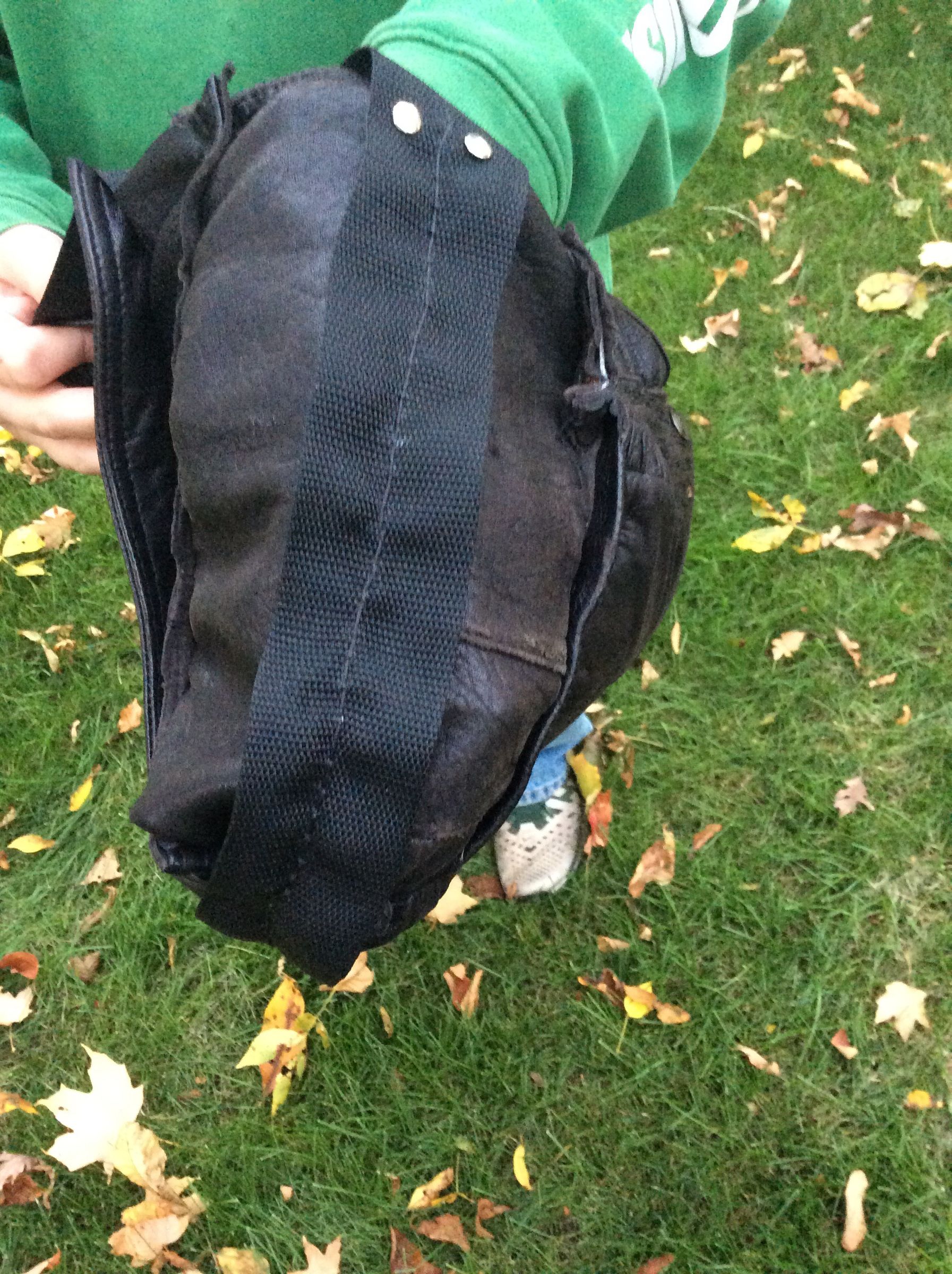 Adventure Satchel: From a Leather Coat : 6 Steps - Instructables