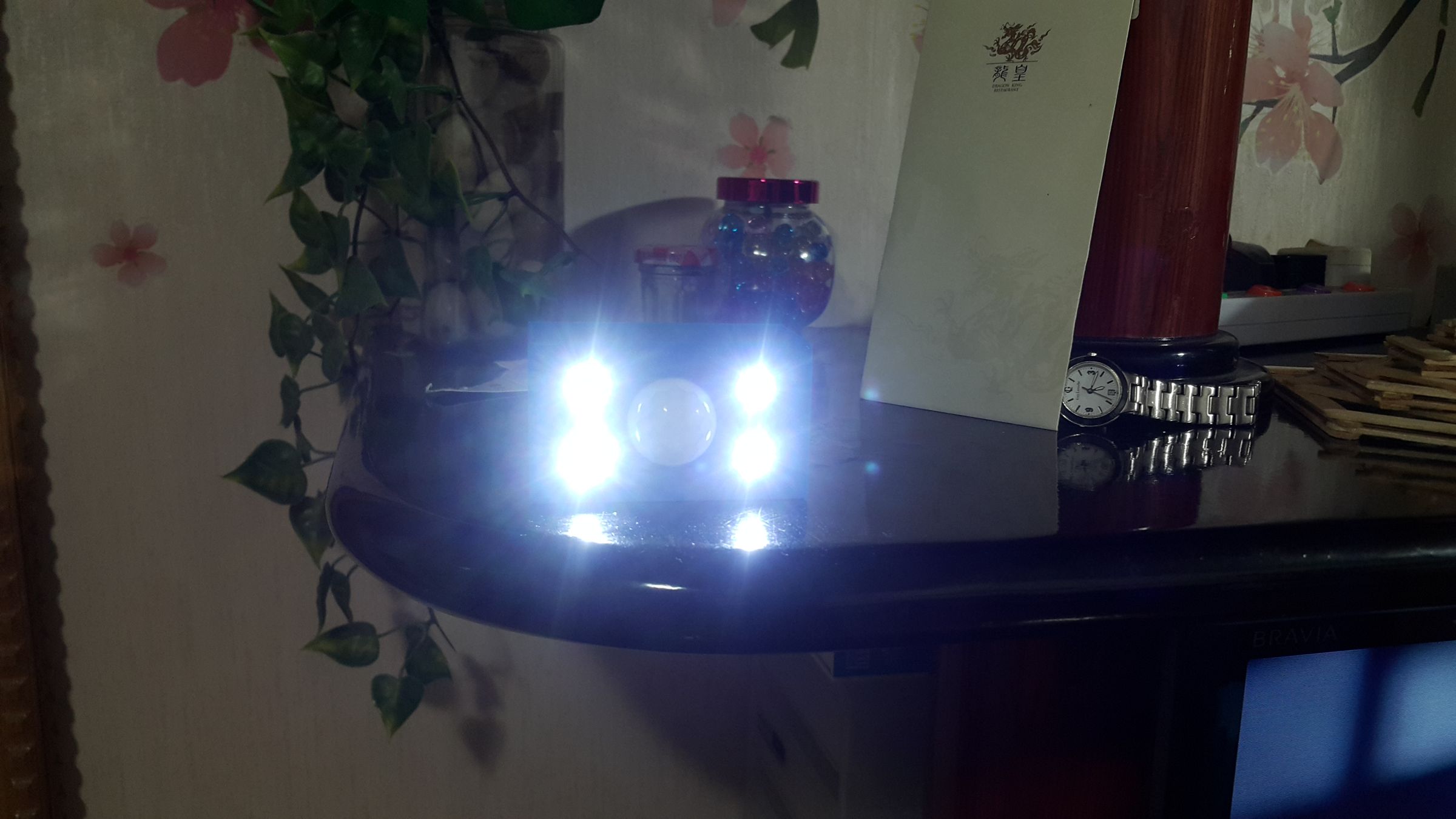 Mini Motion Sensor Lamp - Instructables