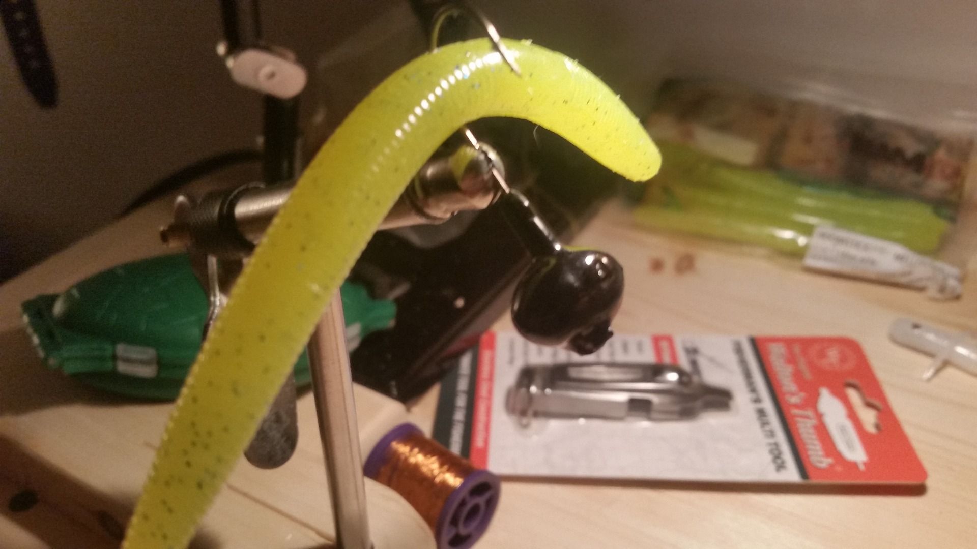 Rigging Soft Plastics With Jigs : 22 Steps (with Pictures) - Instructables