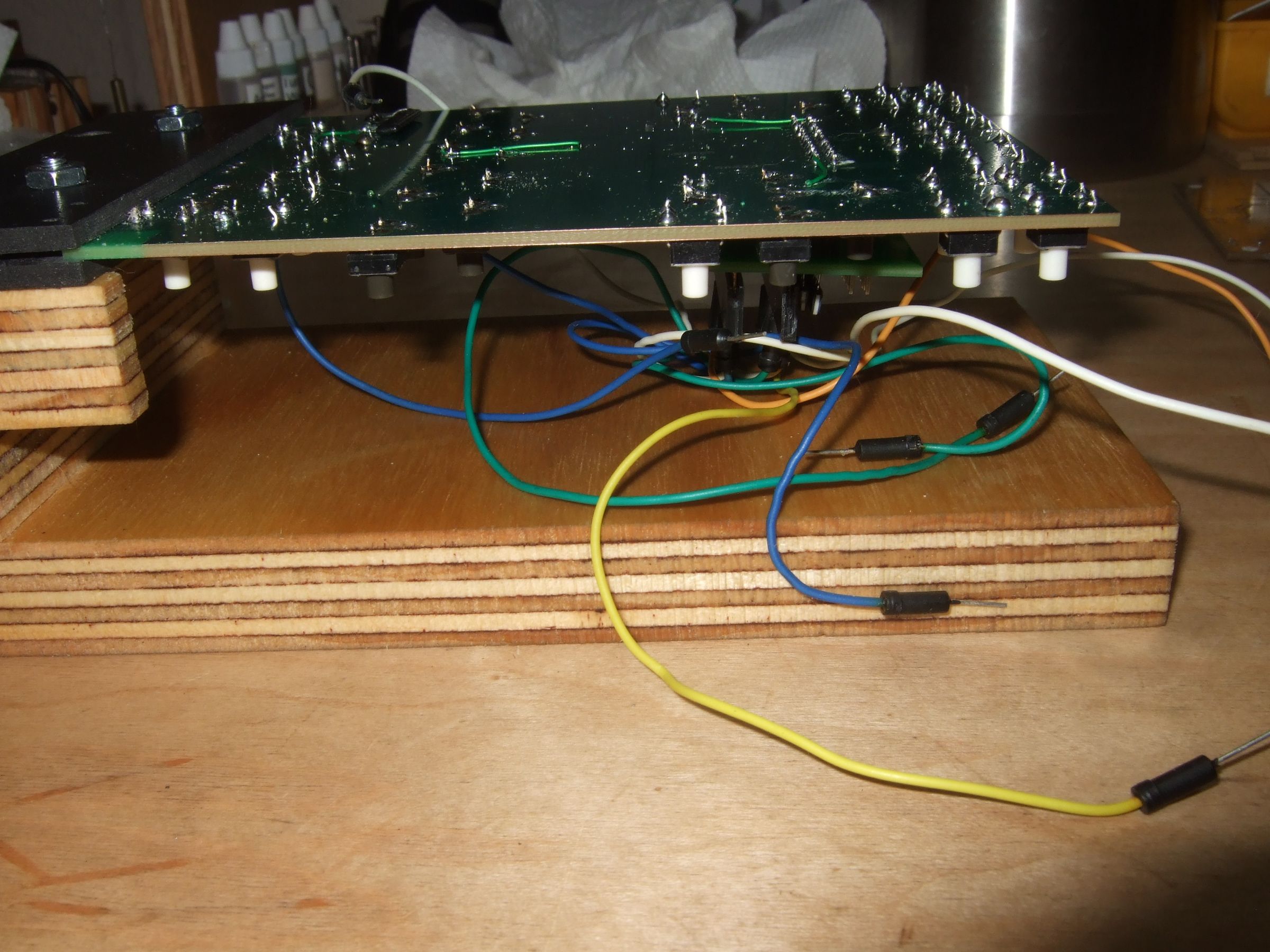 Magnetic PCB Holder : 8 Steps - Instructables