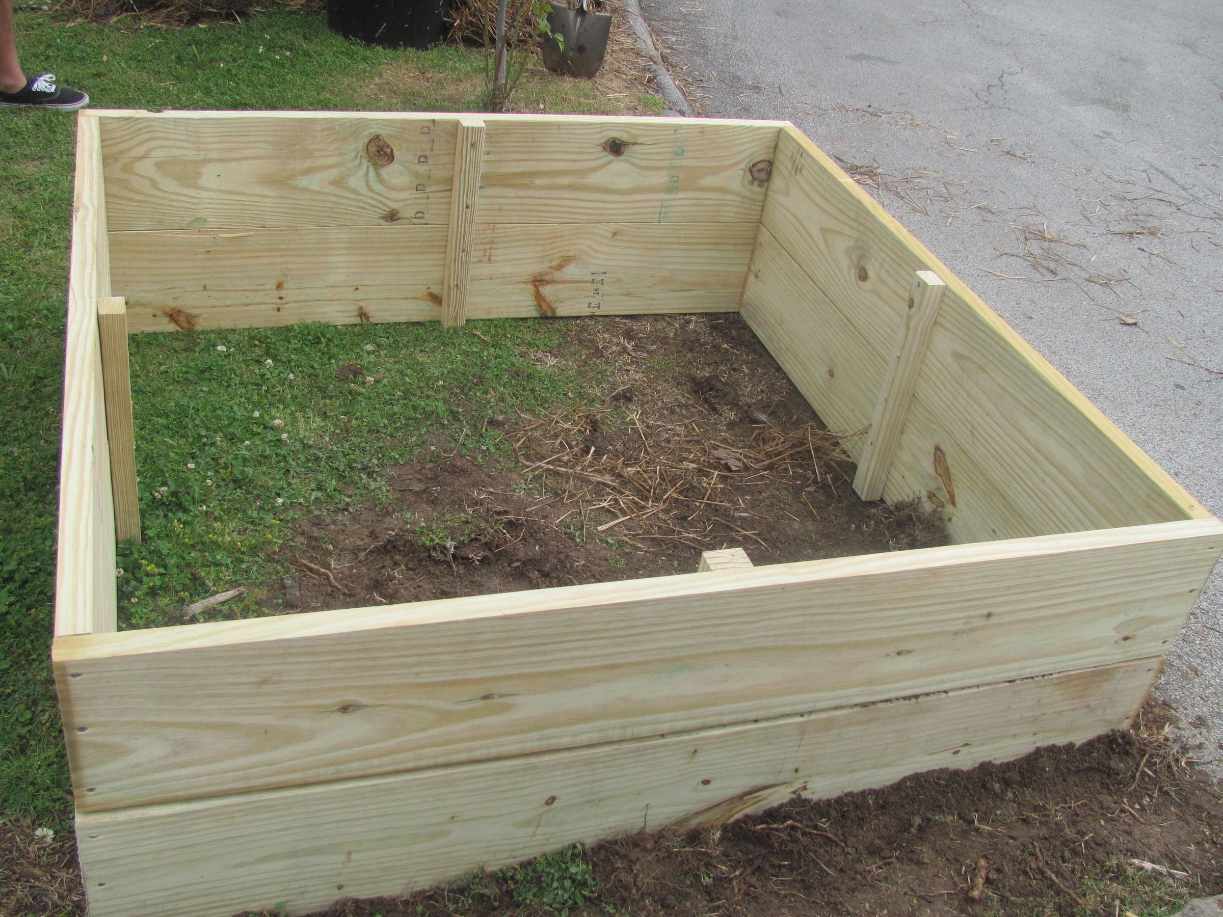 Lasagna Garden From Start to Finish. By: SHS! : 10 Steps - Instructables