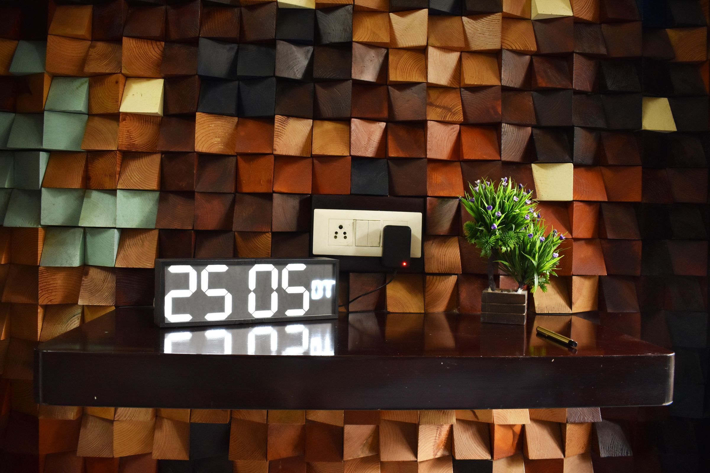 A Simple Clock : 11 Steps (with Pictures) - Instructables