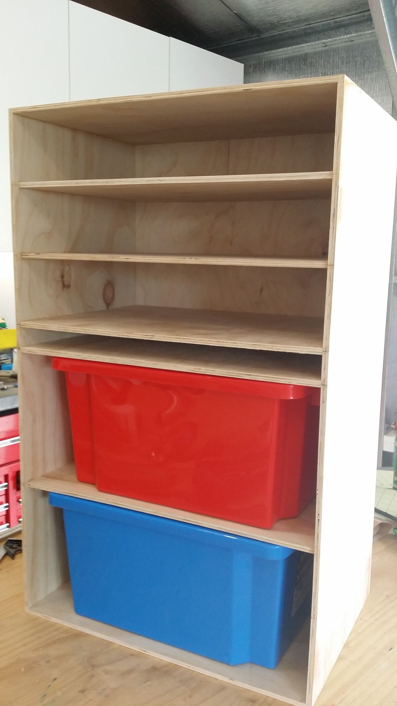 Portable Lego Creation Station : 14 Steps (with Pictures) - Instructables