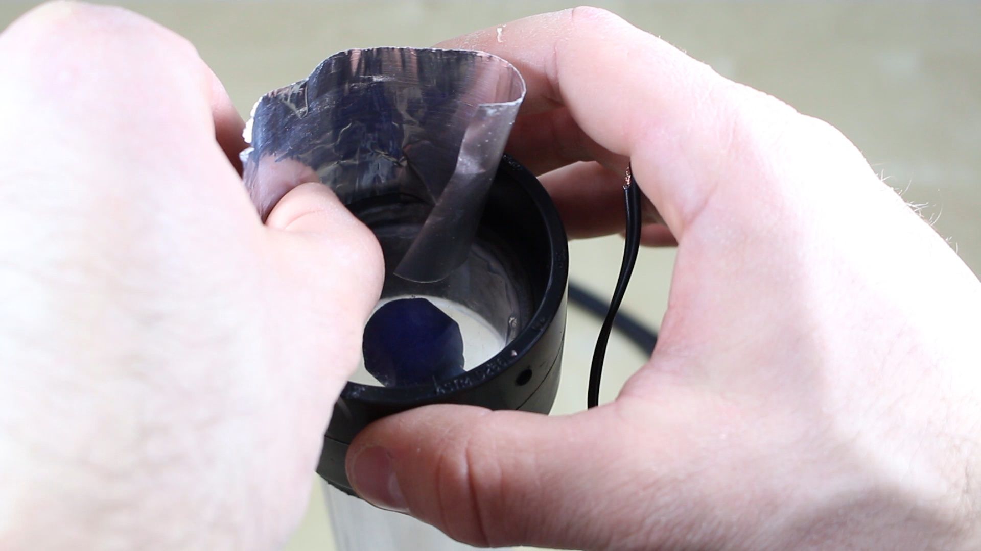 DIY GLOWING BUBBLE LIGHT - How to Make Your Own Futuristic Desk Light ...