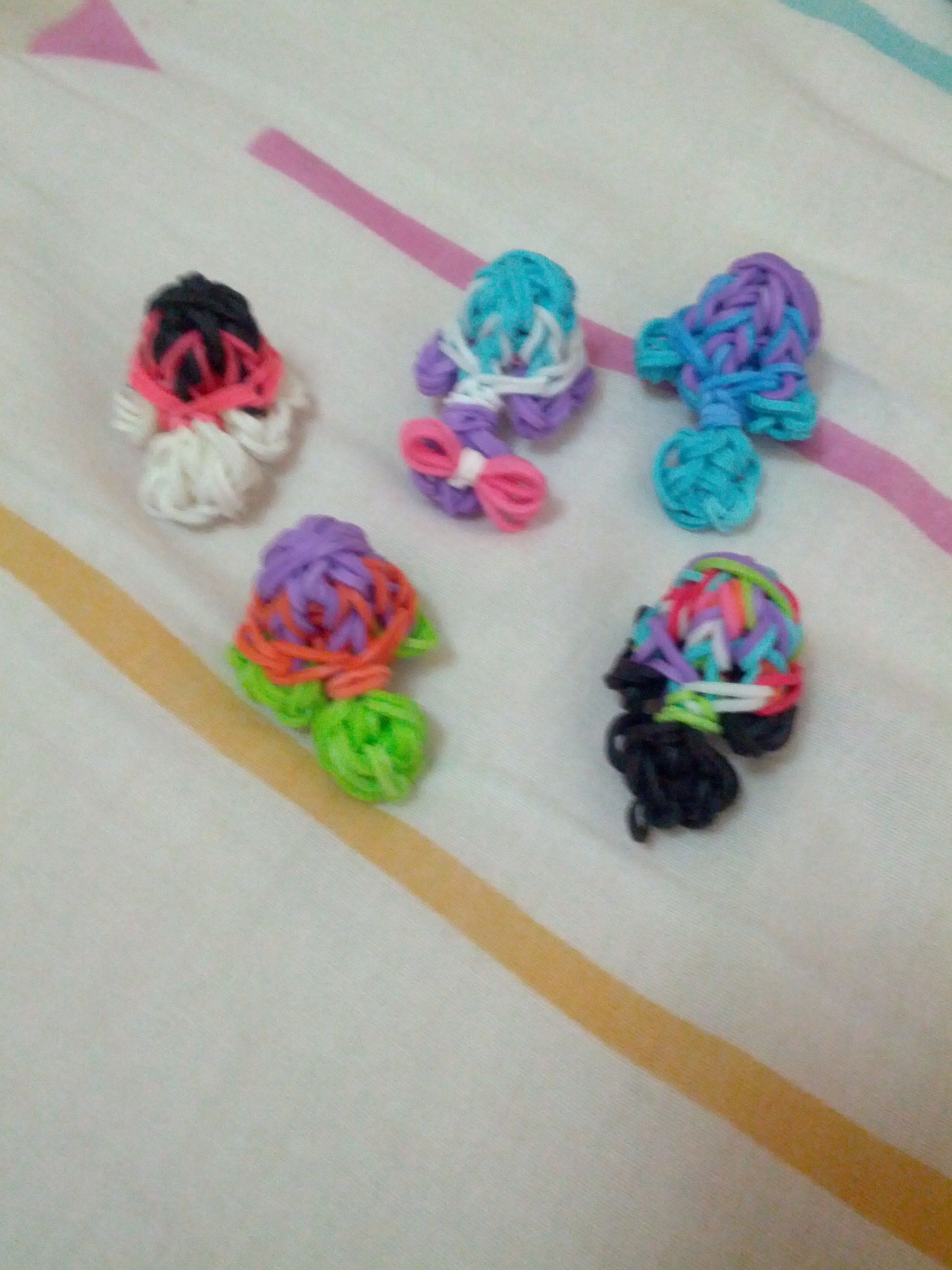 Rainbow Loom Collection : 8 Steps - Instructables