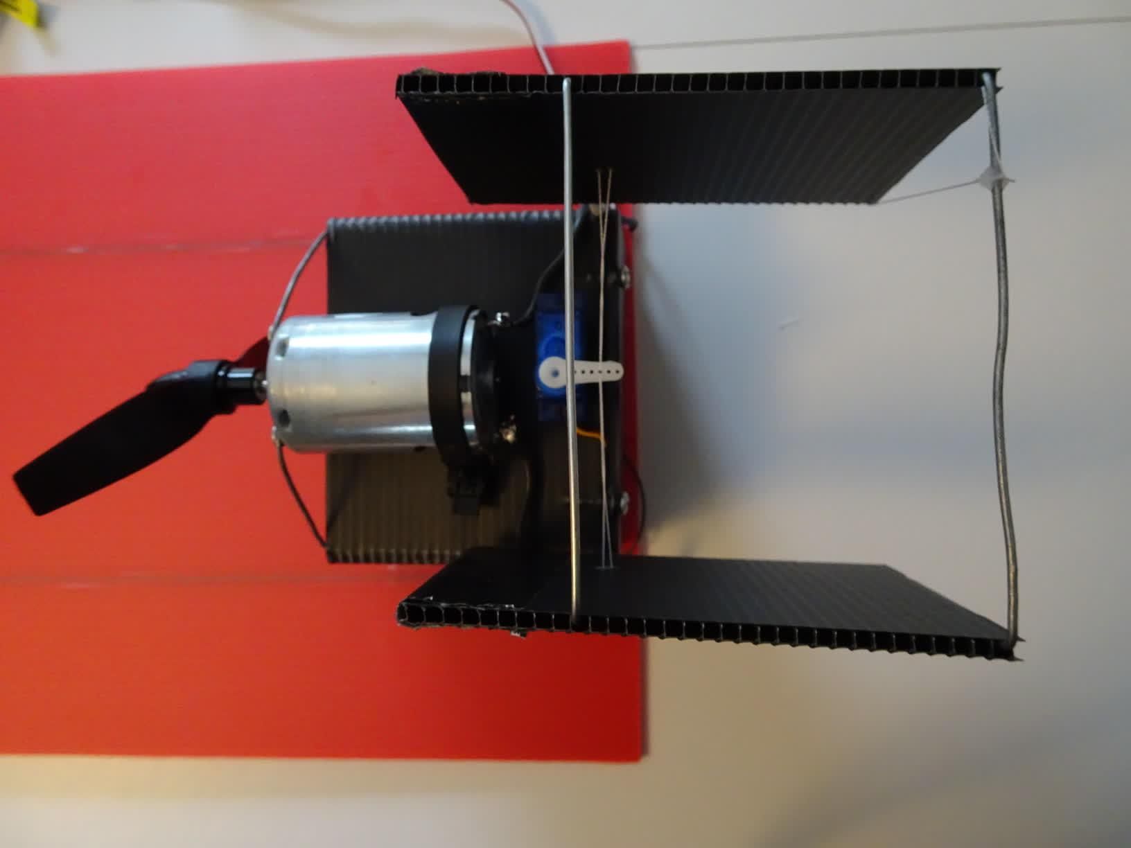 Radio Controlled Hovercraft : 14 Steps (with Pictures) - Instructables