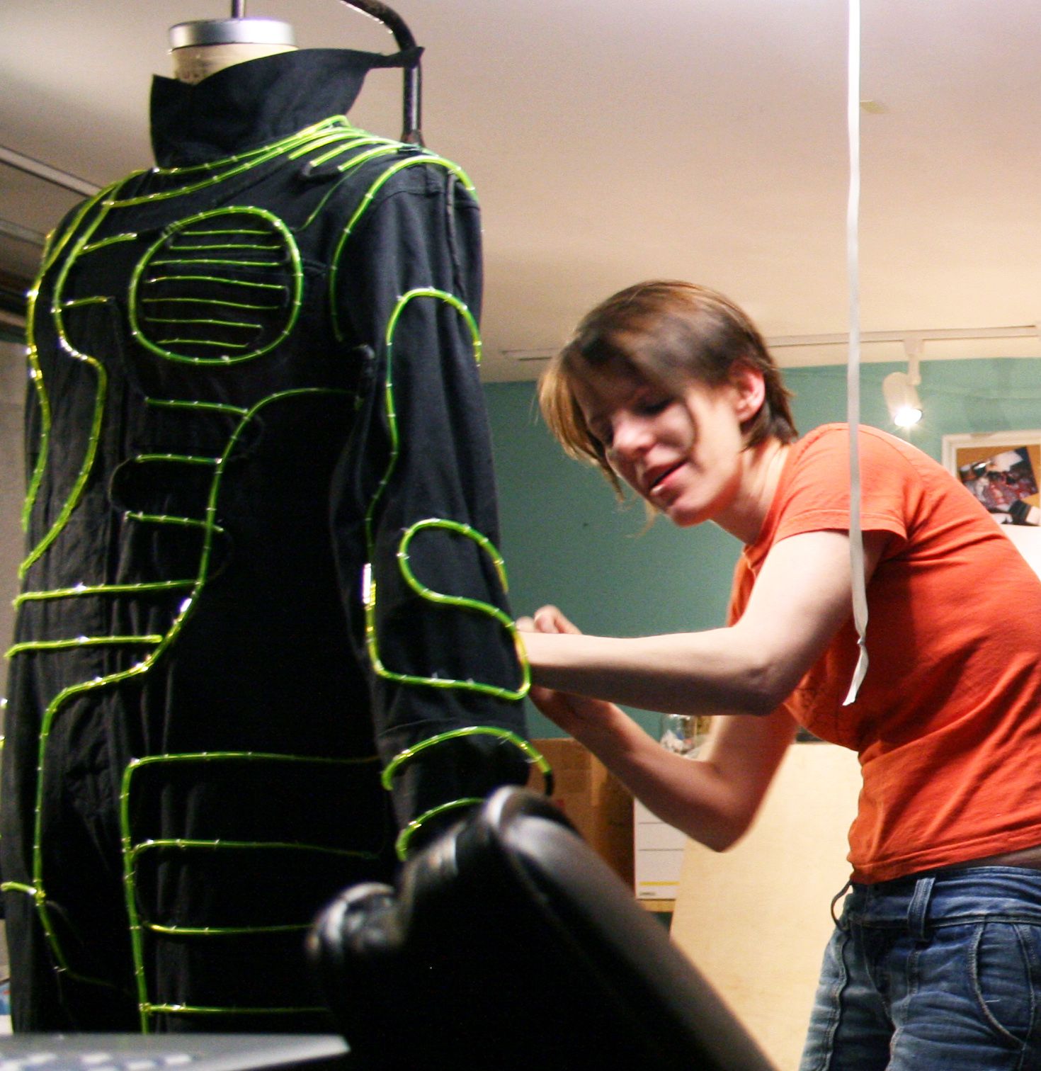 Light Up Costume : 6 Steps (with Pictures) - Instructables