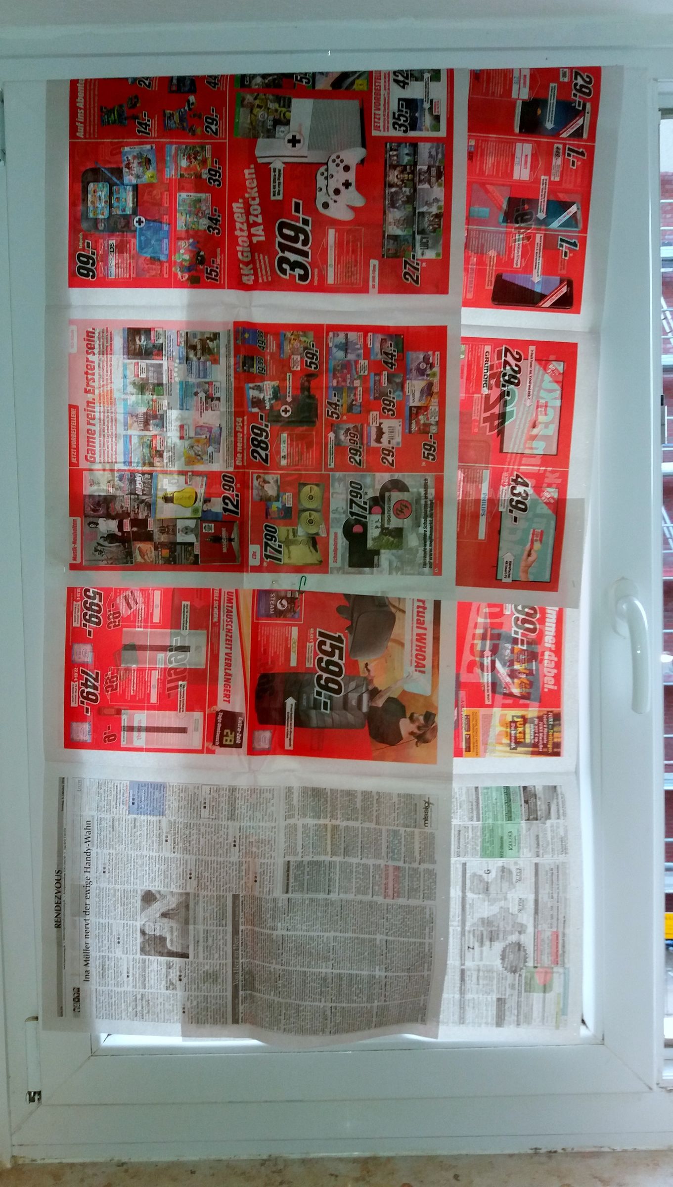 Foldable Newspaper Curtain : 3 Steps (with Pictures) - Instructables