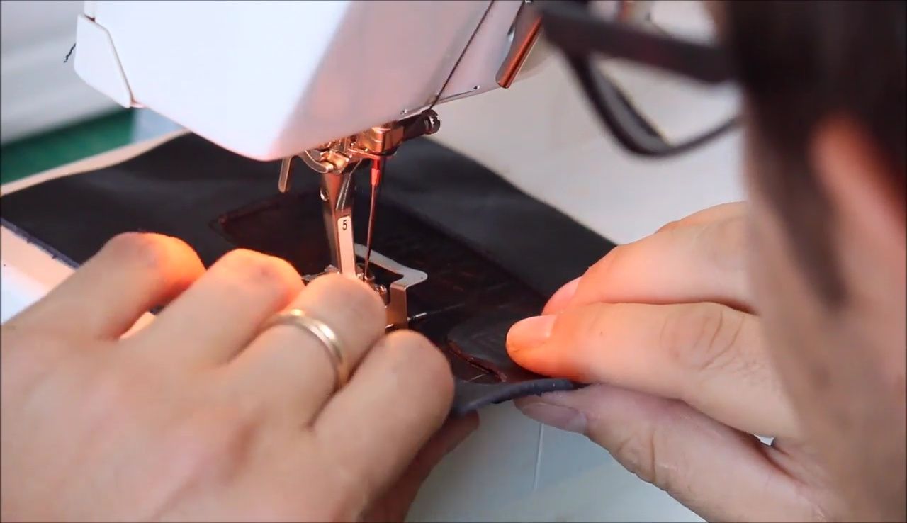 DIY Leather Phone Case : 11 Steps (with Pictures) - Instructables