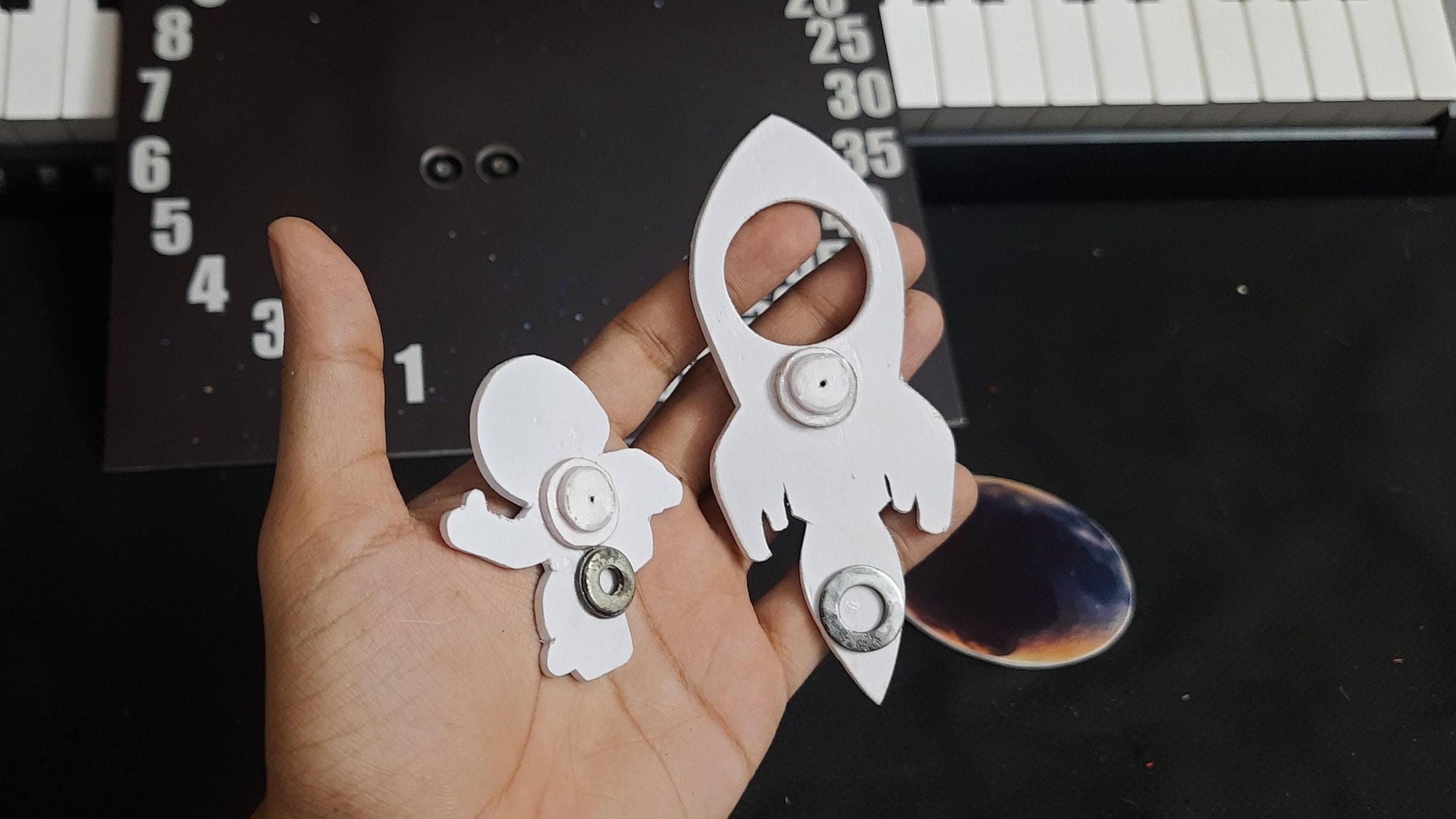 DIY Space Clock / Arduino Servo Clock. : 7 Steps (with Pictures ...