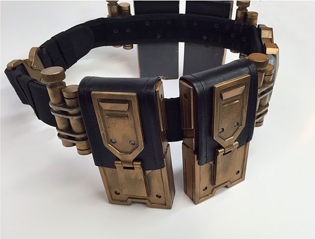 Batman Arkham Knight Utility Belt : 9 Steps (with Pictures) - Instructables