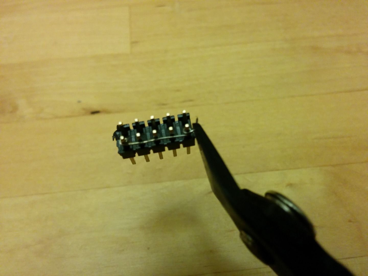 Extending Power Pins for Multiple Connectors : 4 Steps - Instructables
