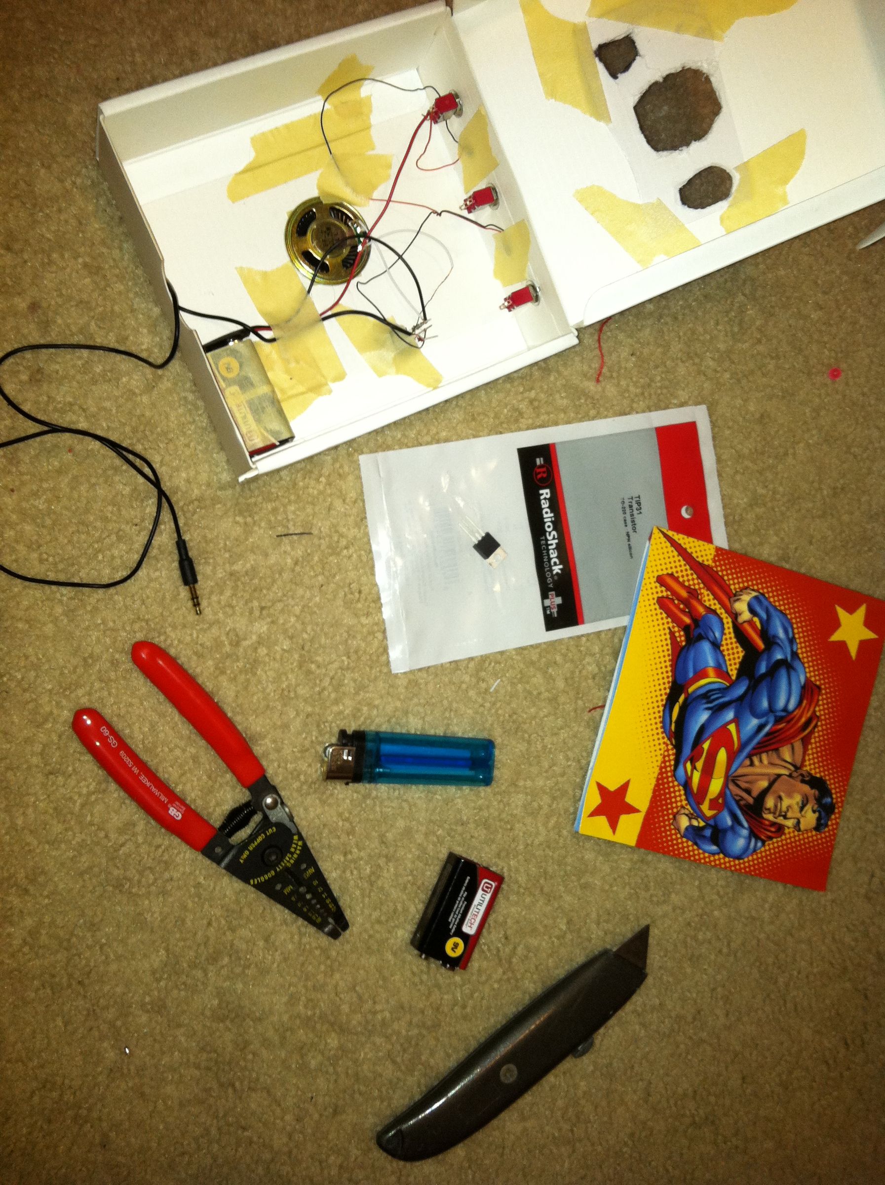 Simple IPod Music Playing Box - Dancing LEDs : 5 Steps - Instructables
