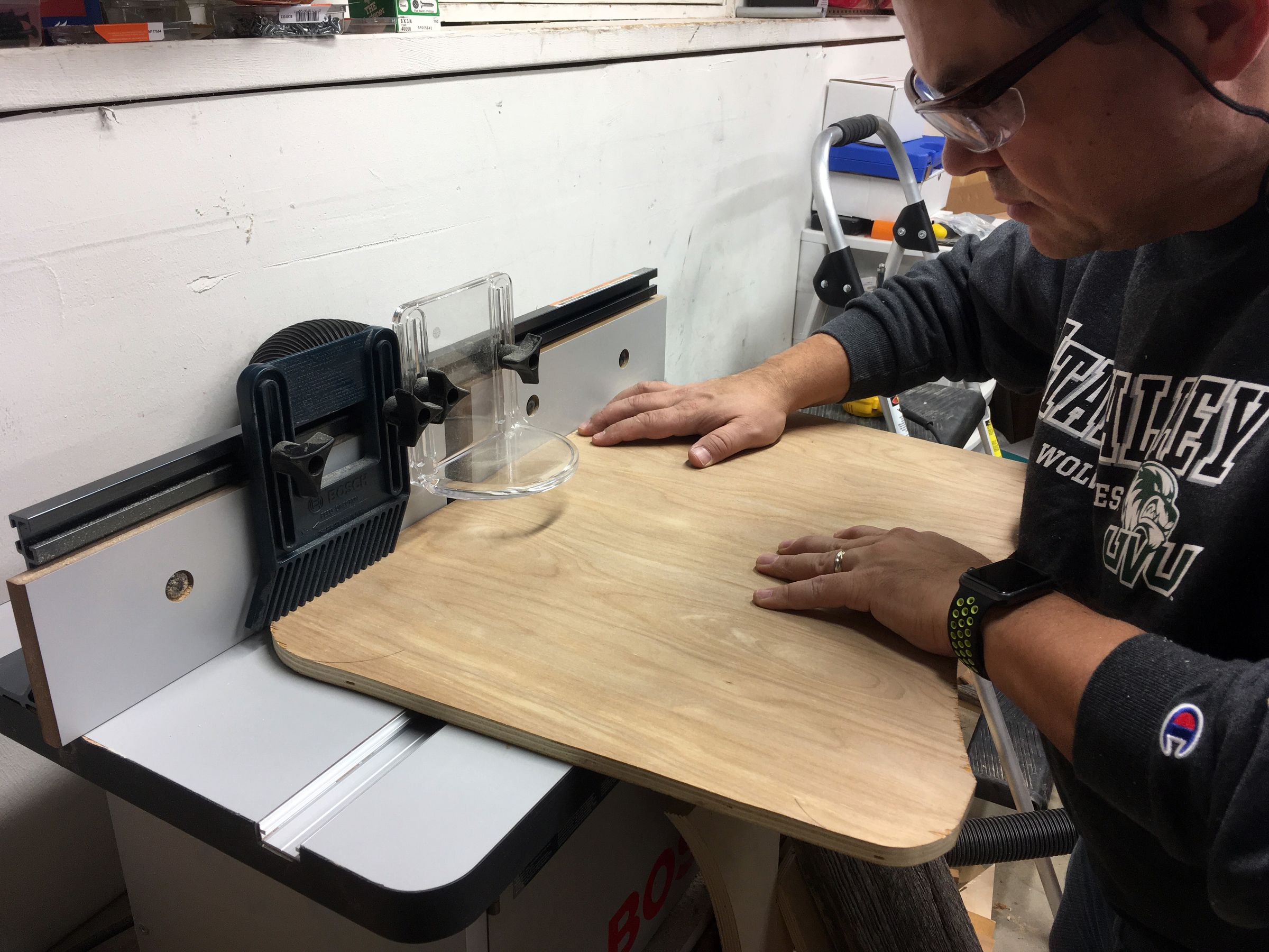 Personalized Lapdesk : 12 Steps (with Pictures) - Instructables