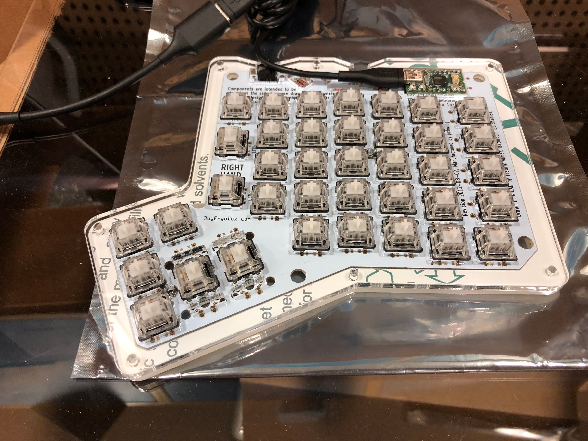 ErgoDox Mechanical Keyboard : 11 Steps (with Pictures) - Instructables