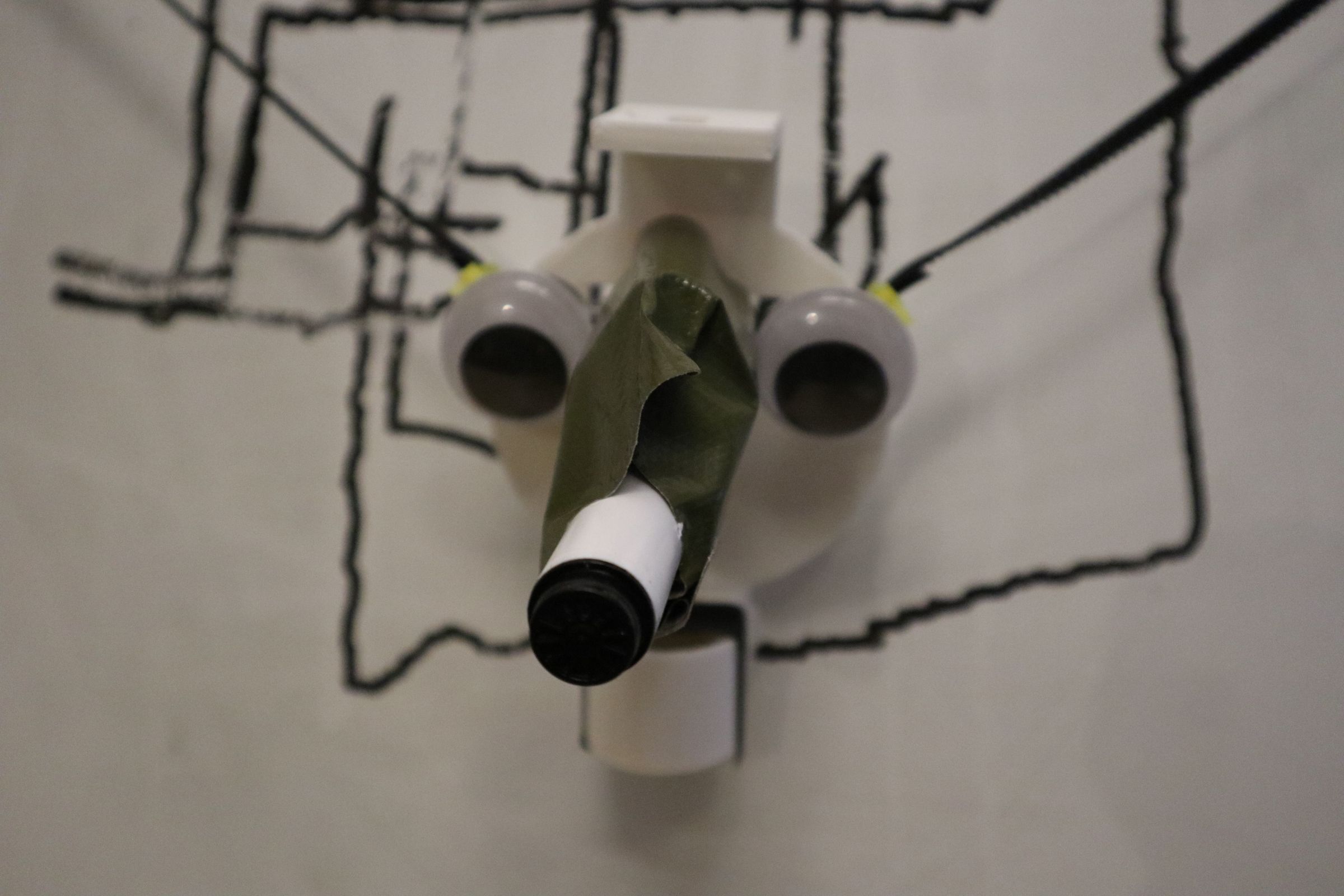 The Plotti Botti: an Internet-Controlled Drawing Robot! : 10 Steps - Instructables