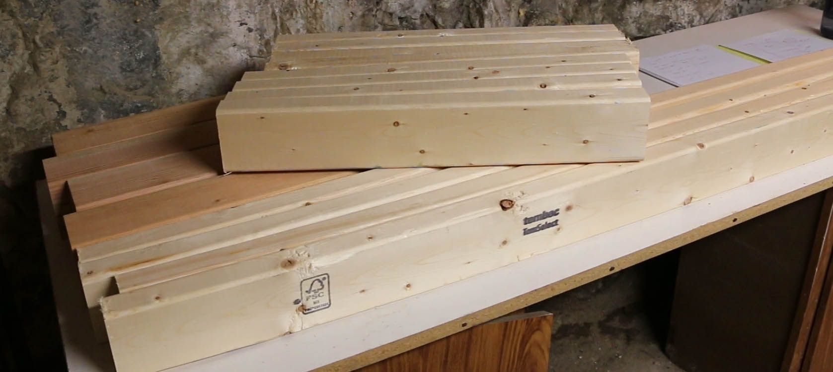 Simple & Sturdy Workbench : 7 Steps (with Pictures) - Instructables