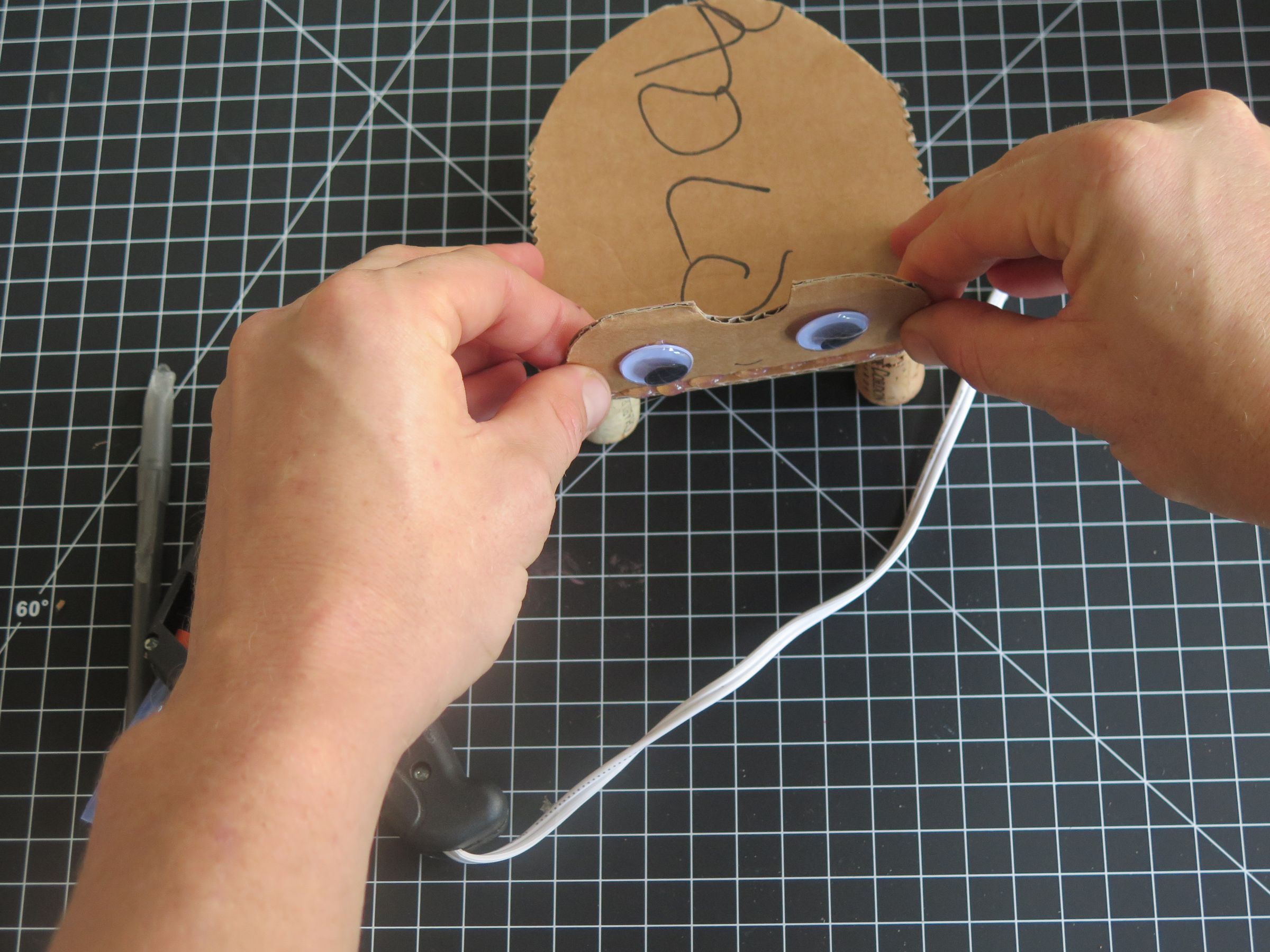 Wobble Bot! : 5 Steps - Instructables