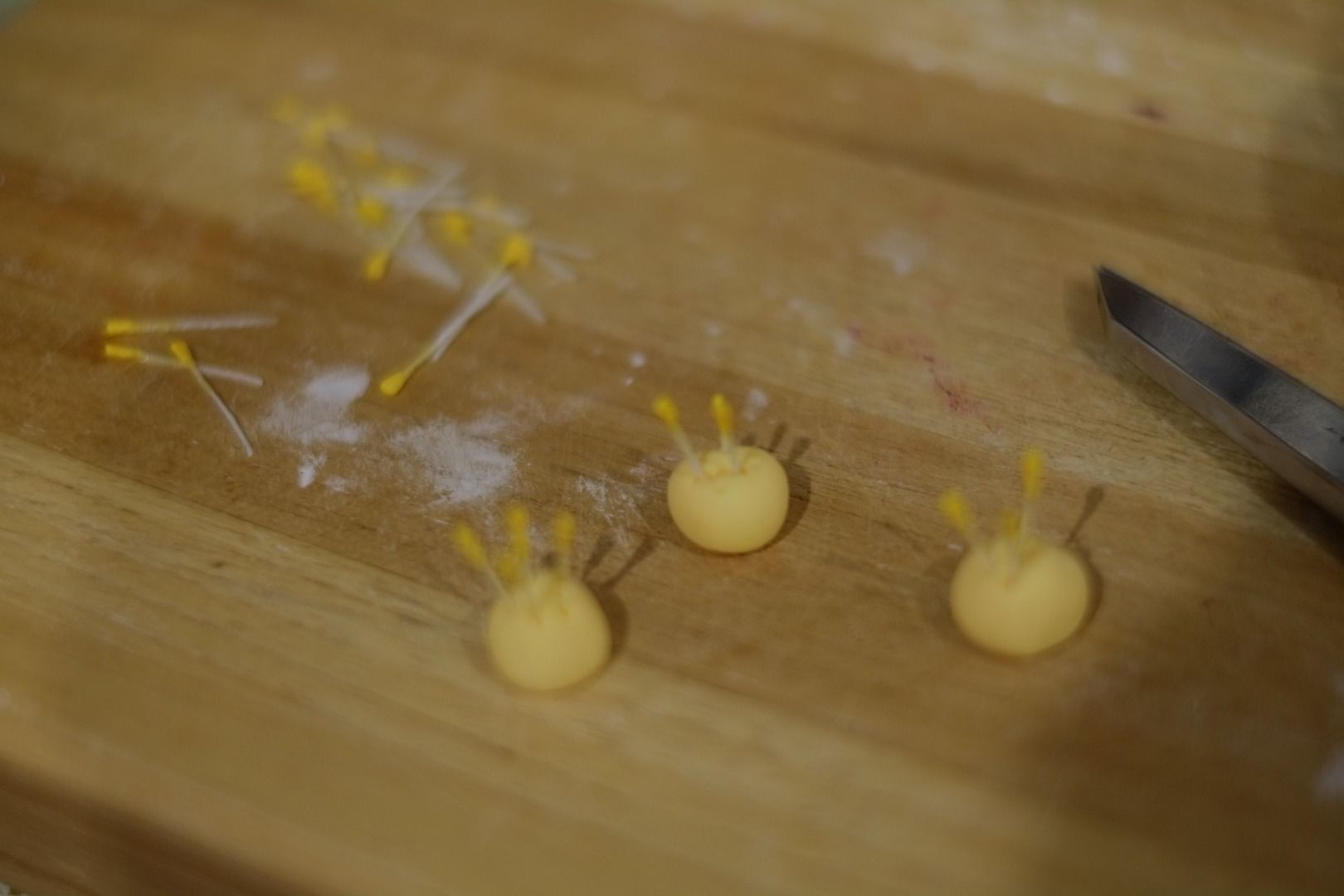 Floral Tentacle Cake : 5 Steps (with Pictures) - Instructables